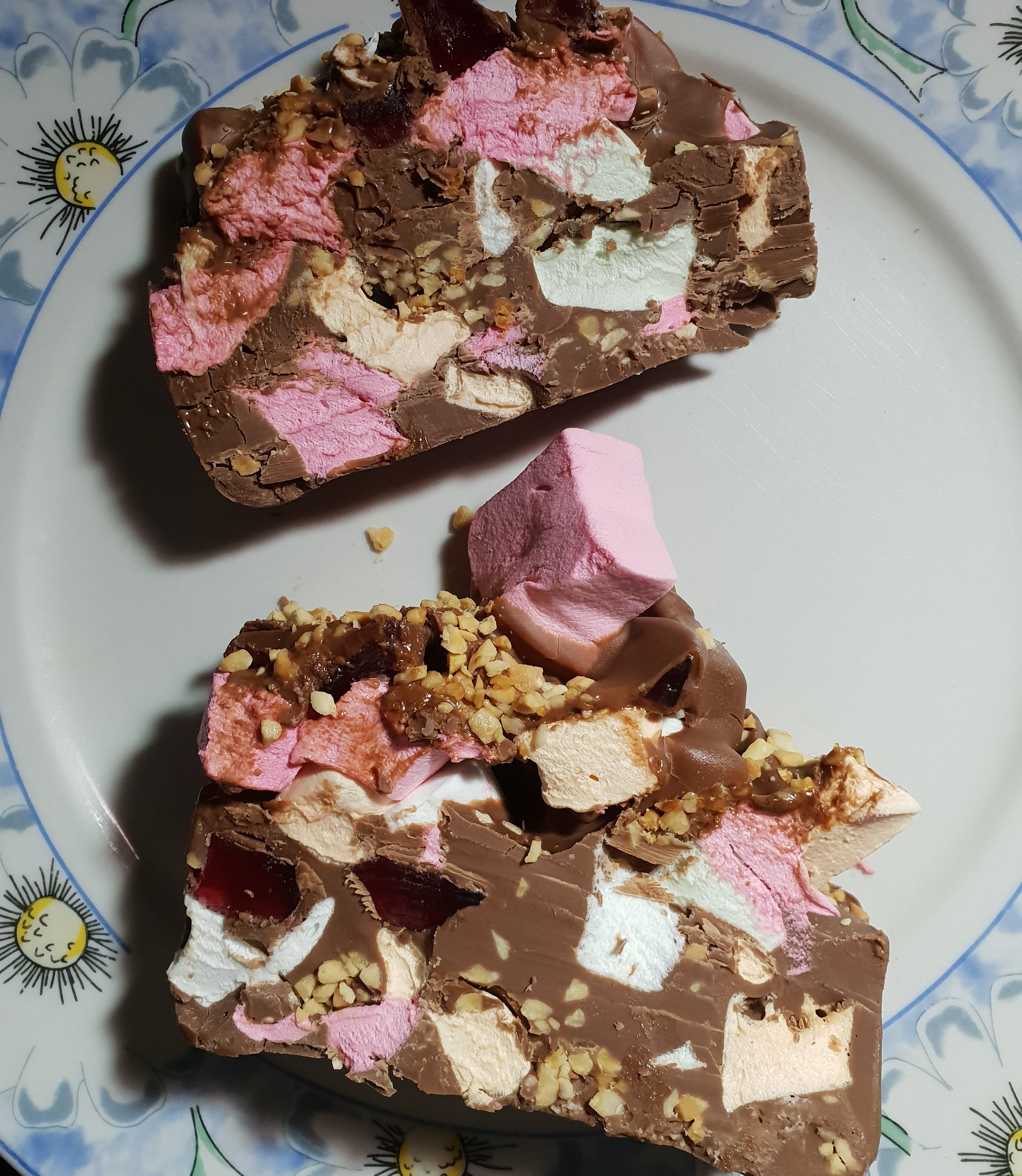Christmas Rocky Road | bunch