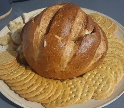 Spinach and French Onion Cob Loaf | bunch