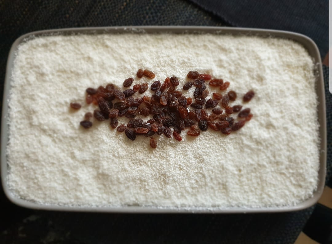 Mhlibibeih (Lebanese milk pudding) | bunch