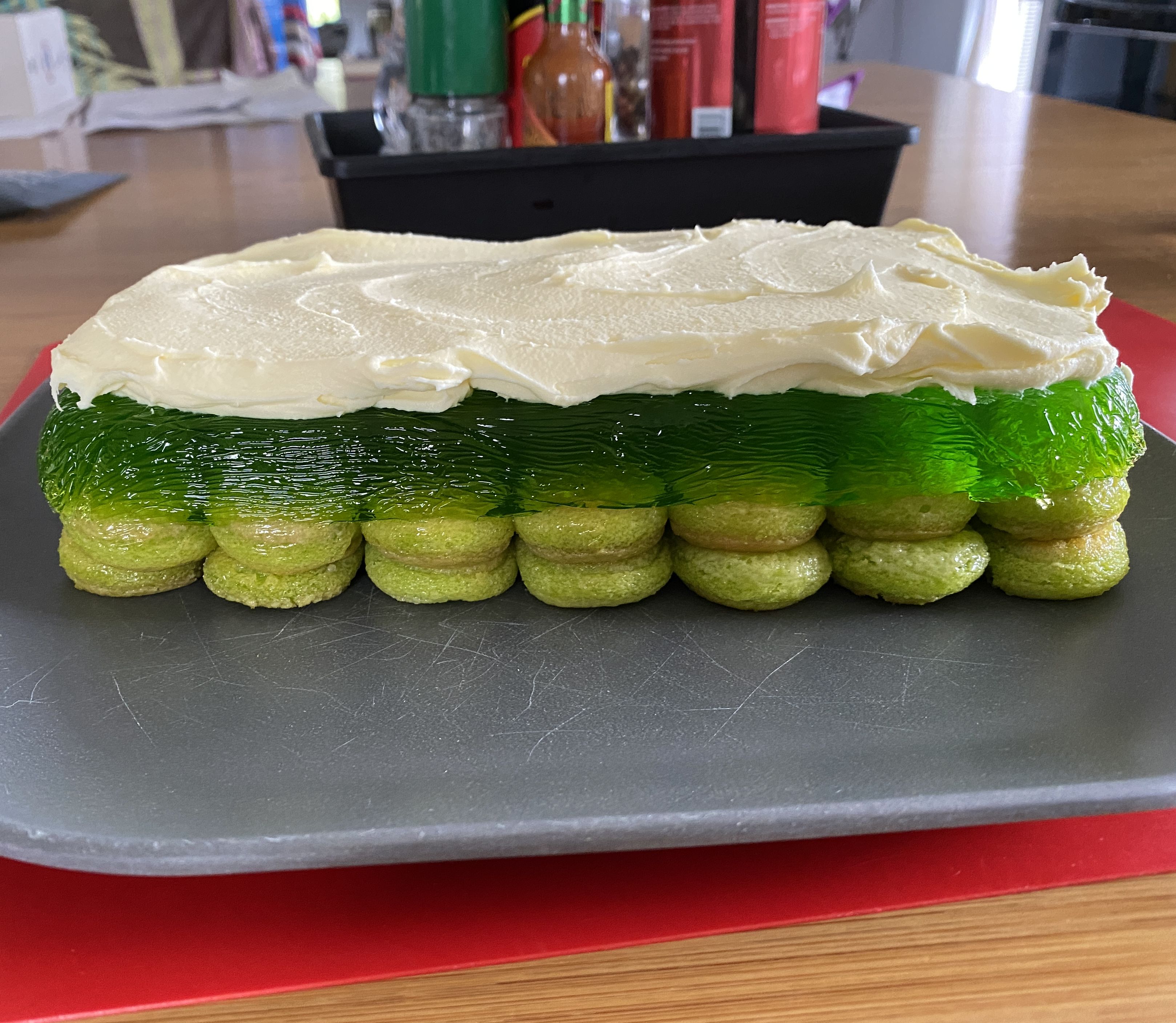 Jelly & sponge finger cake | bunch