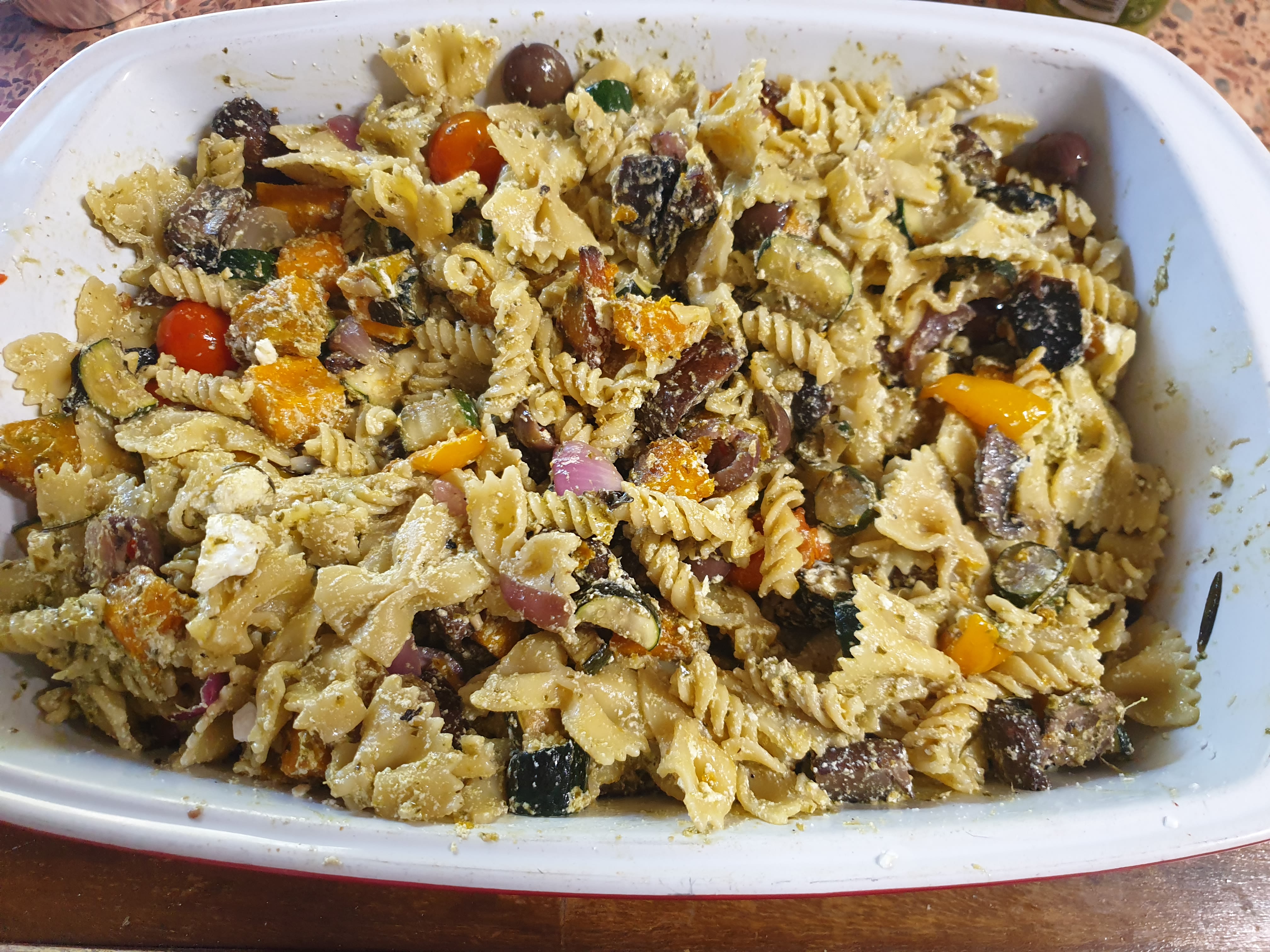 Roasted veggie pesto pasta | bunch