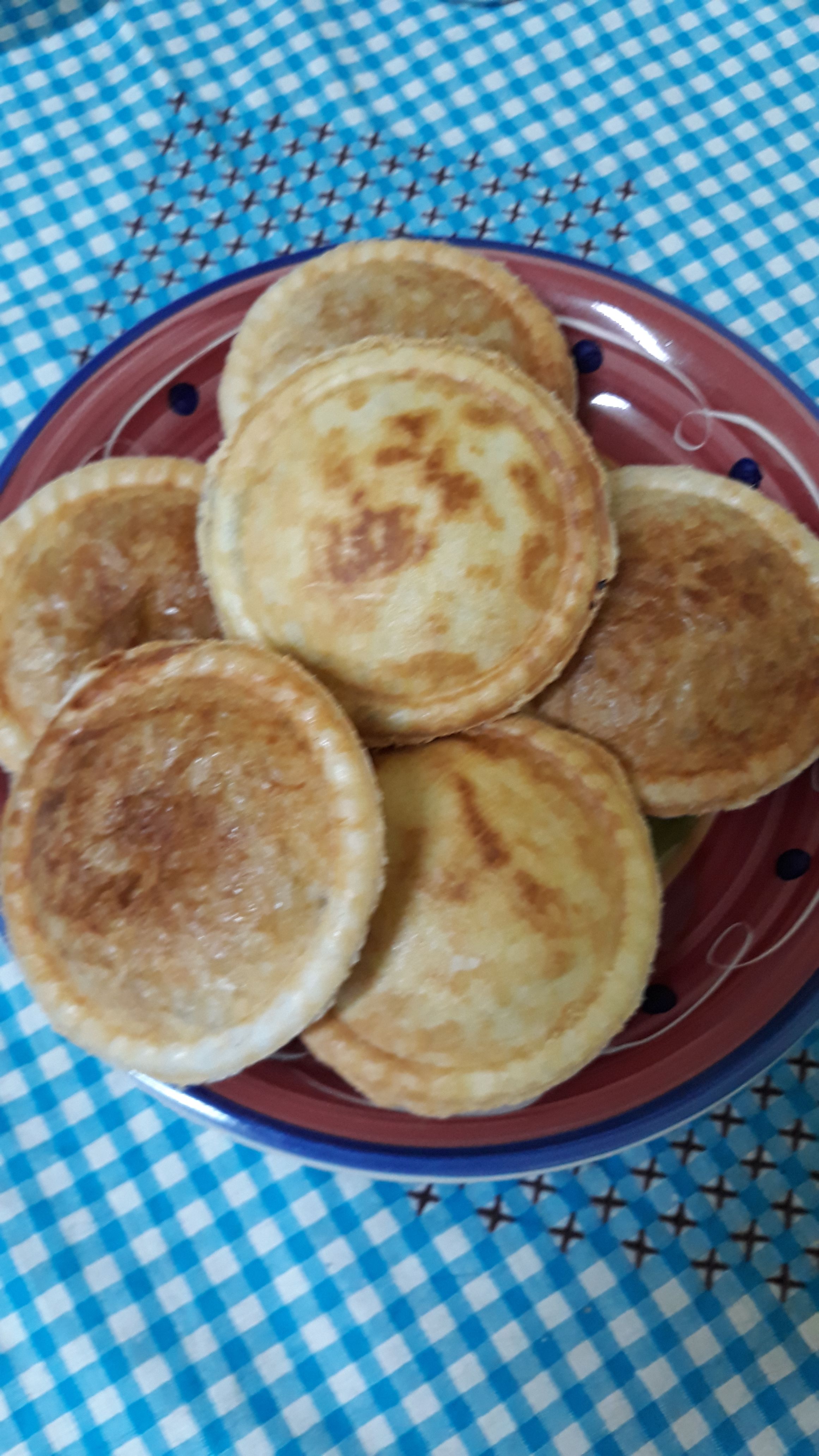 Vegan 'meat' pies | bunch