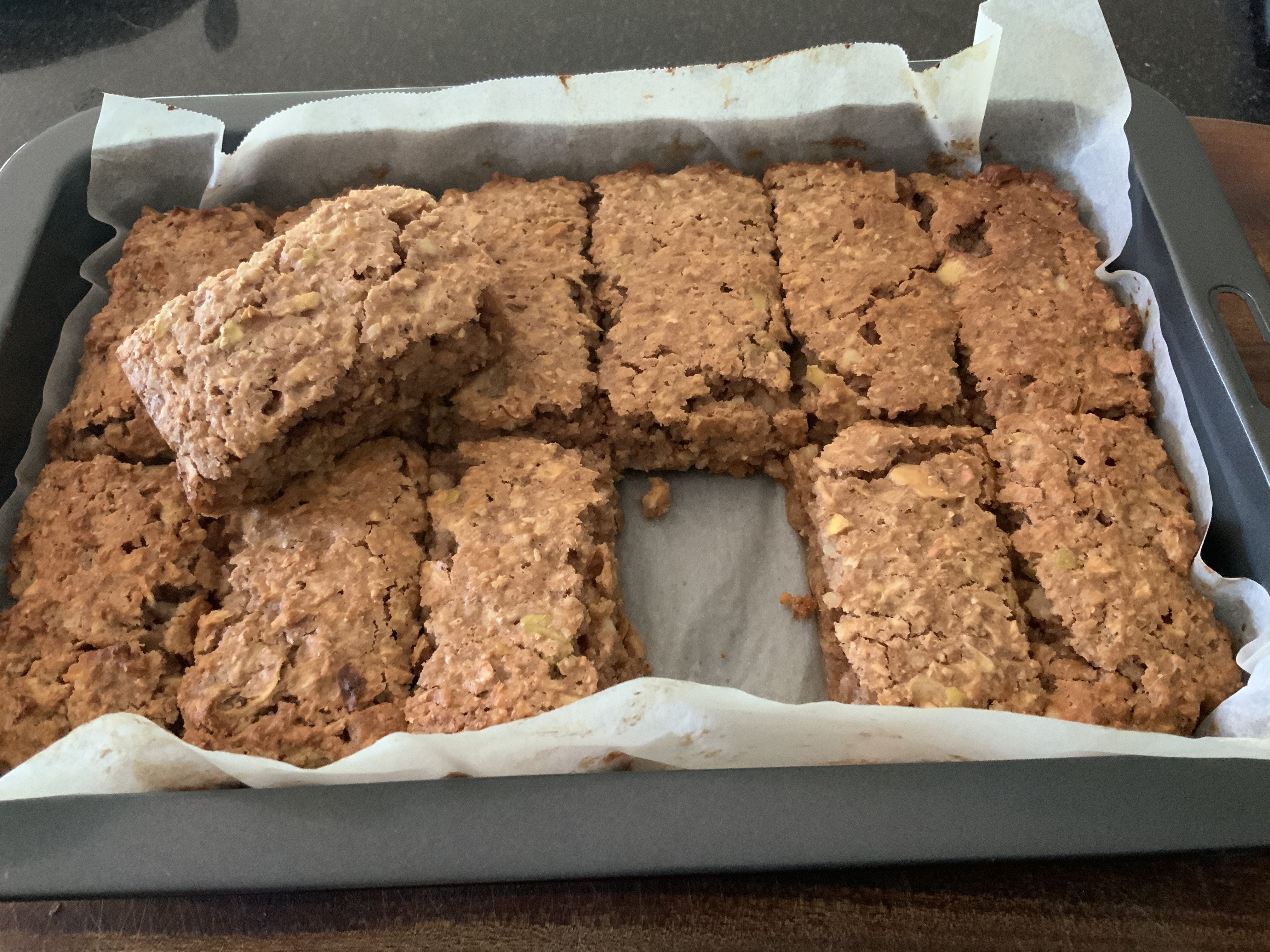 APPLE & WALNUT SLICE (in blender) | bunch