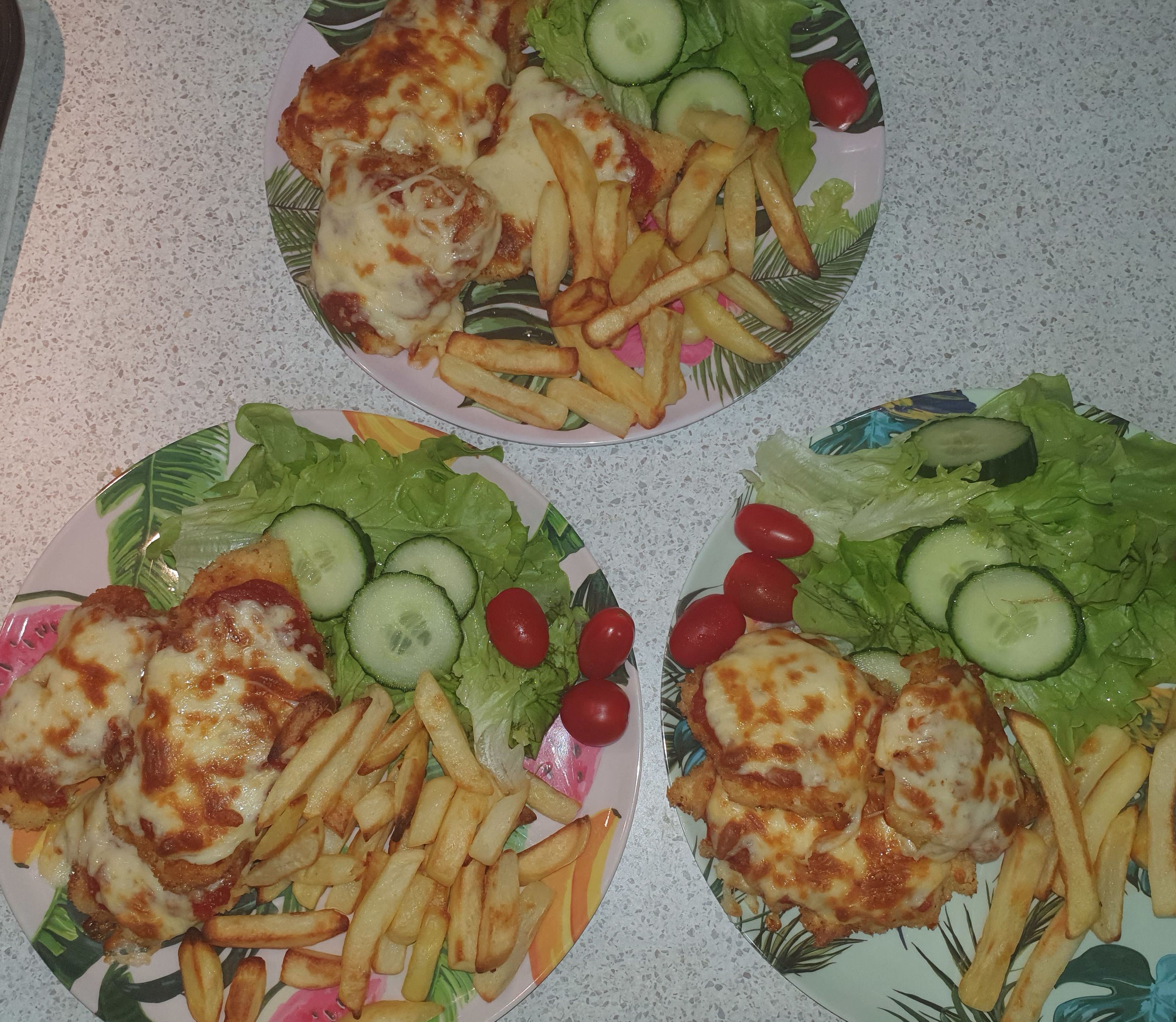 Chicken Parmi | bunch