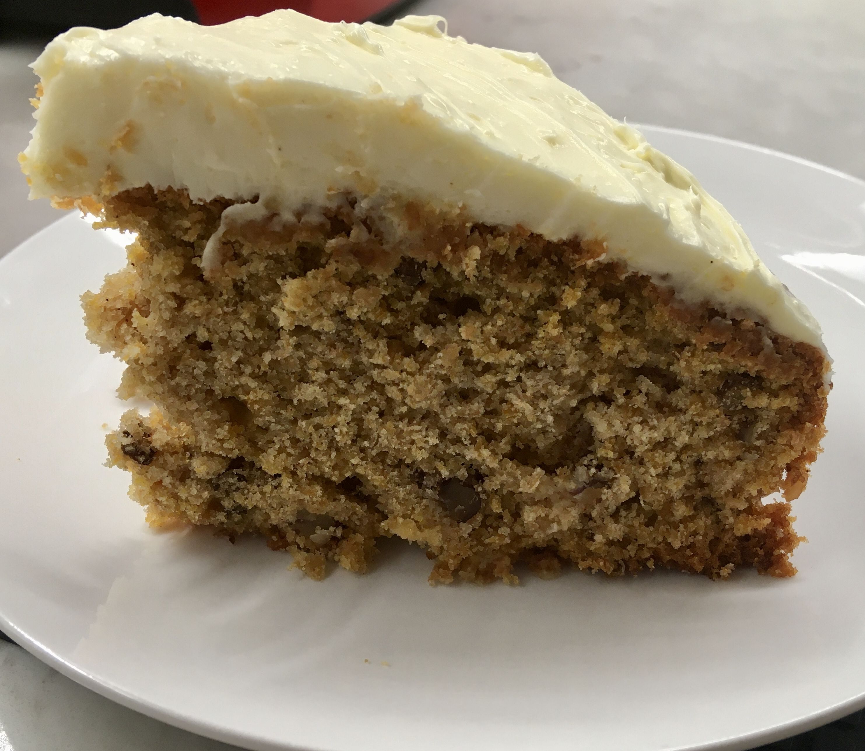Carrot and walnut cake with cream cheese icing | bunch
