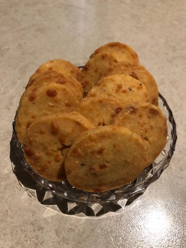 Spiced Cheese Biscuits | bunch