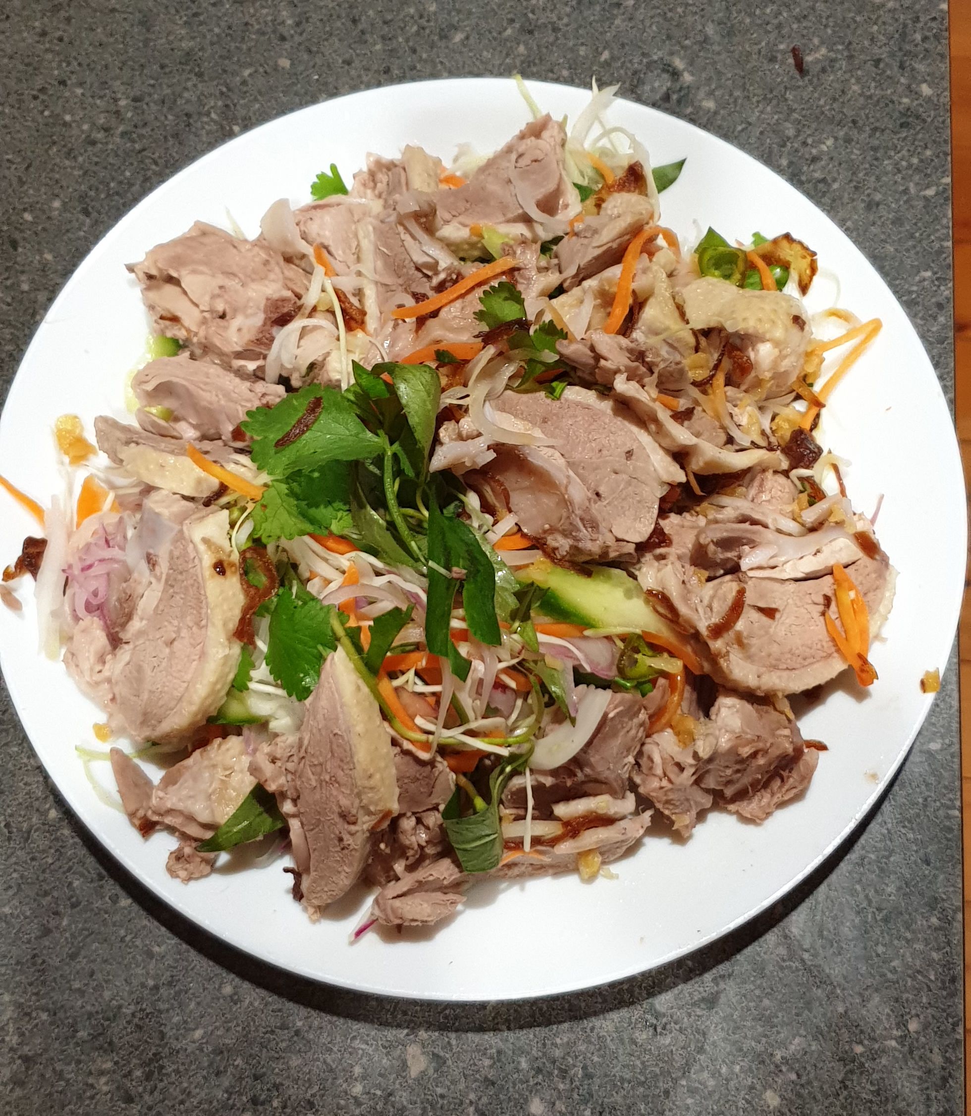 Duck salad | bunch