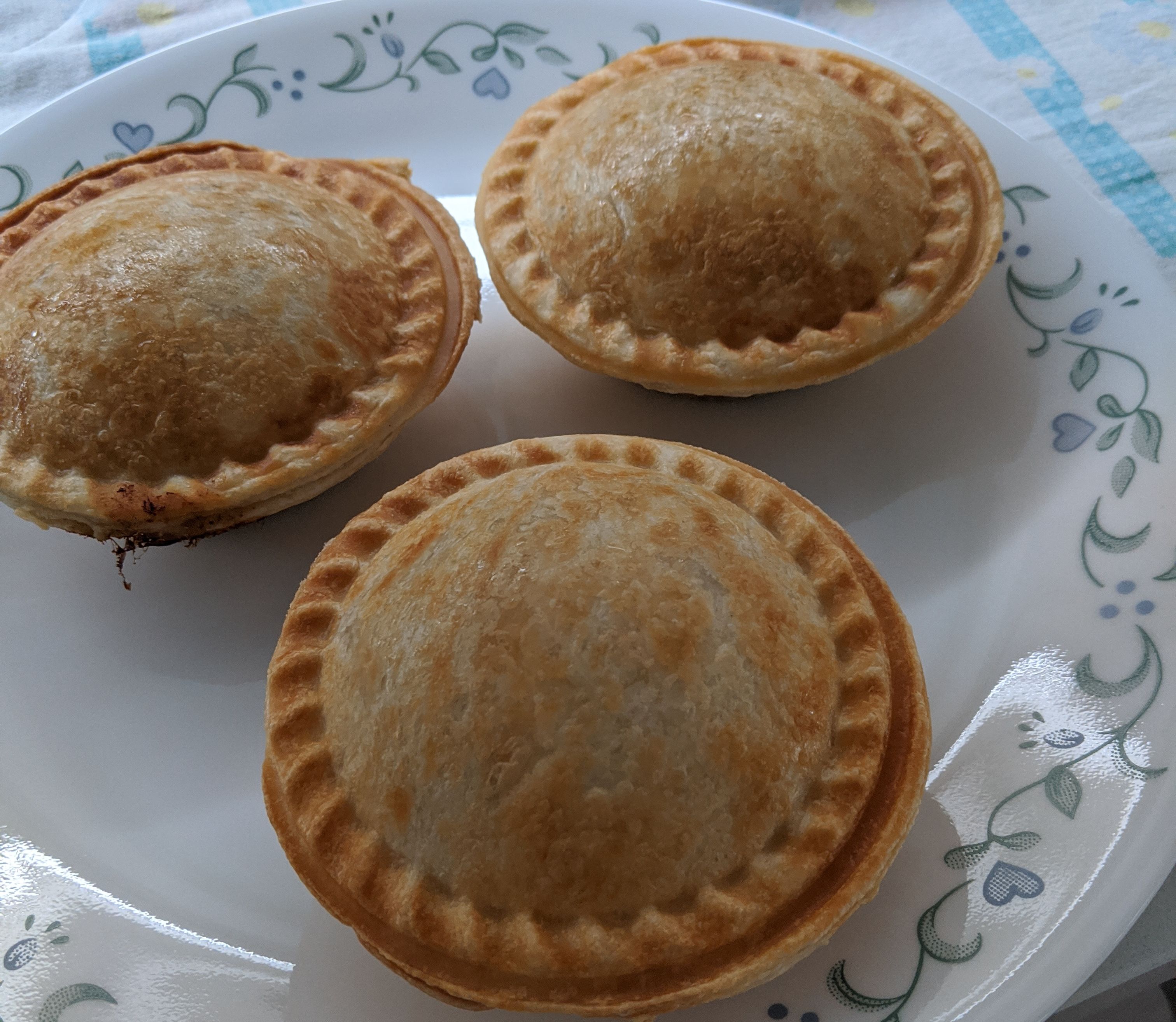 Chicken & mushroom pie | bunch