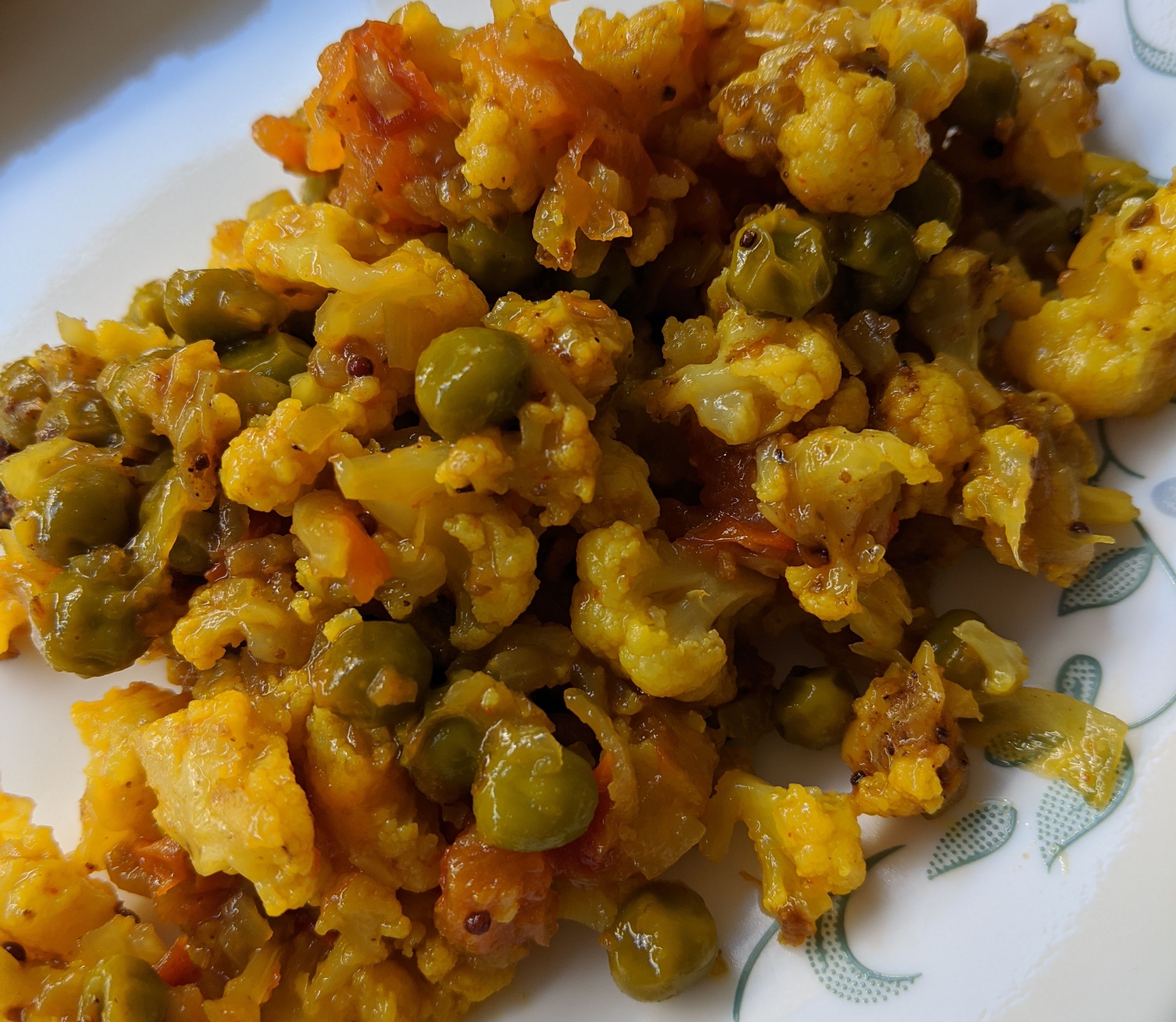 Cauliflower curry | bunch