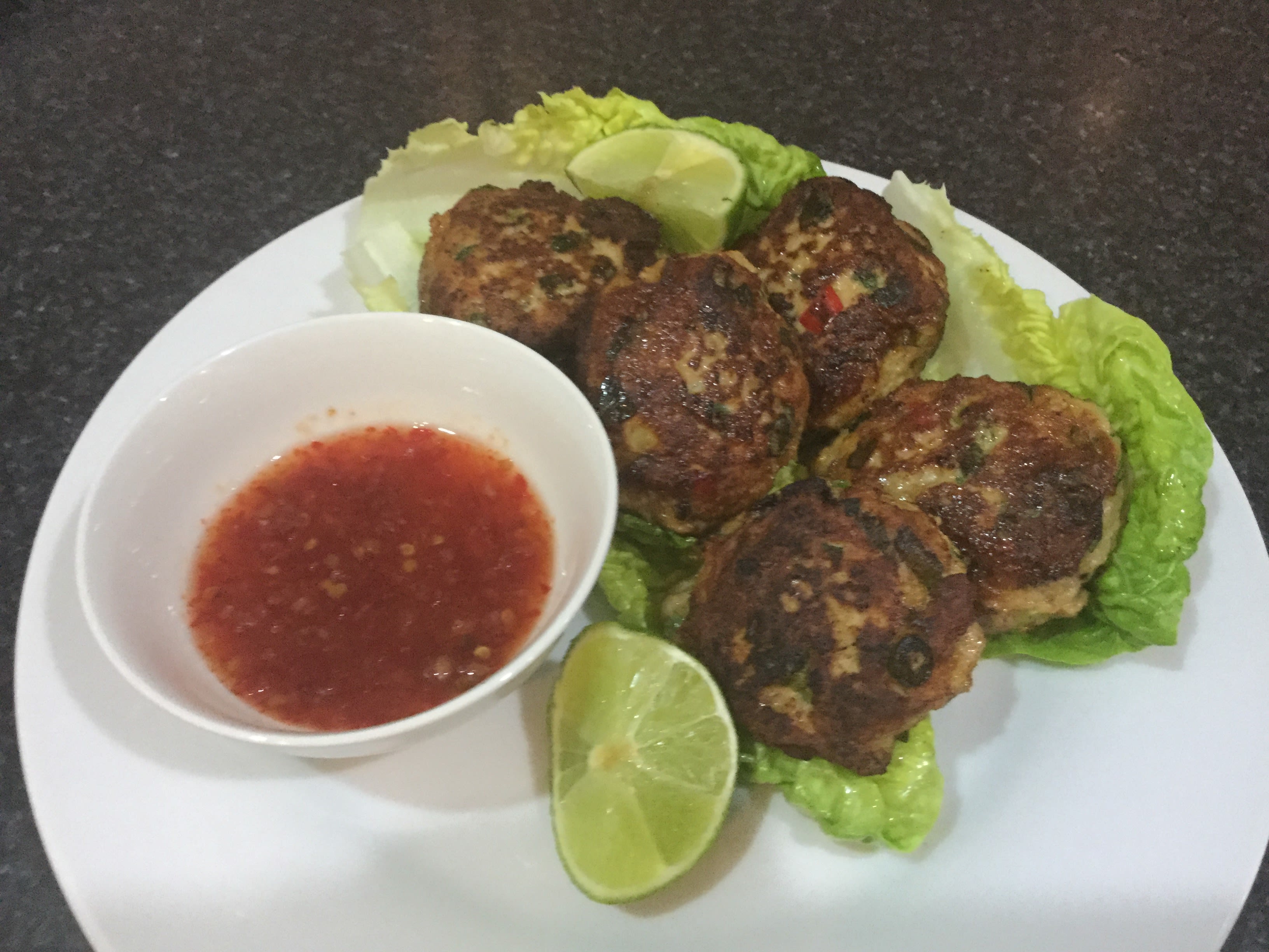Thai Chicken Cakes with Sweet Chilli Sauce | bunch