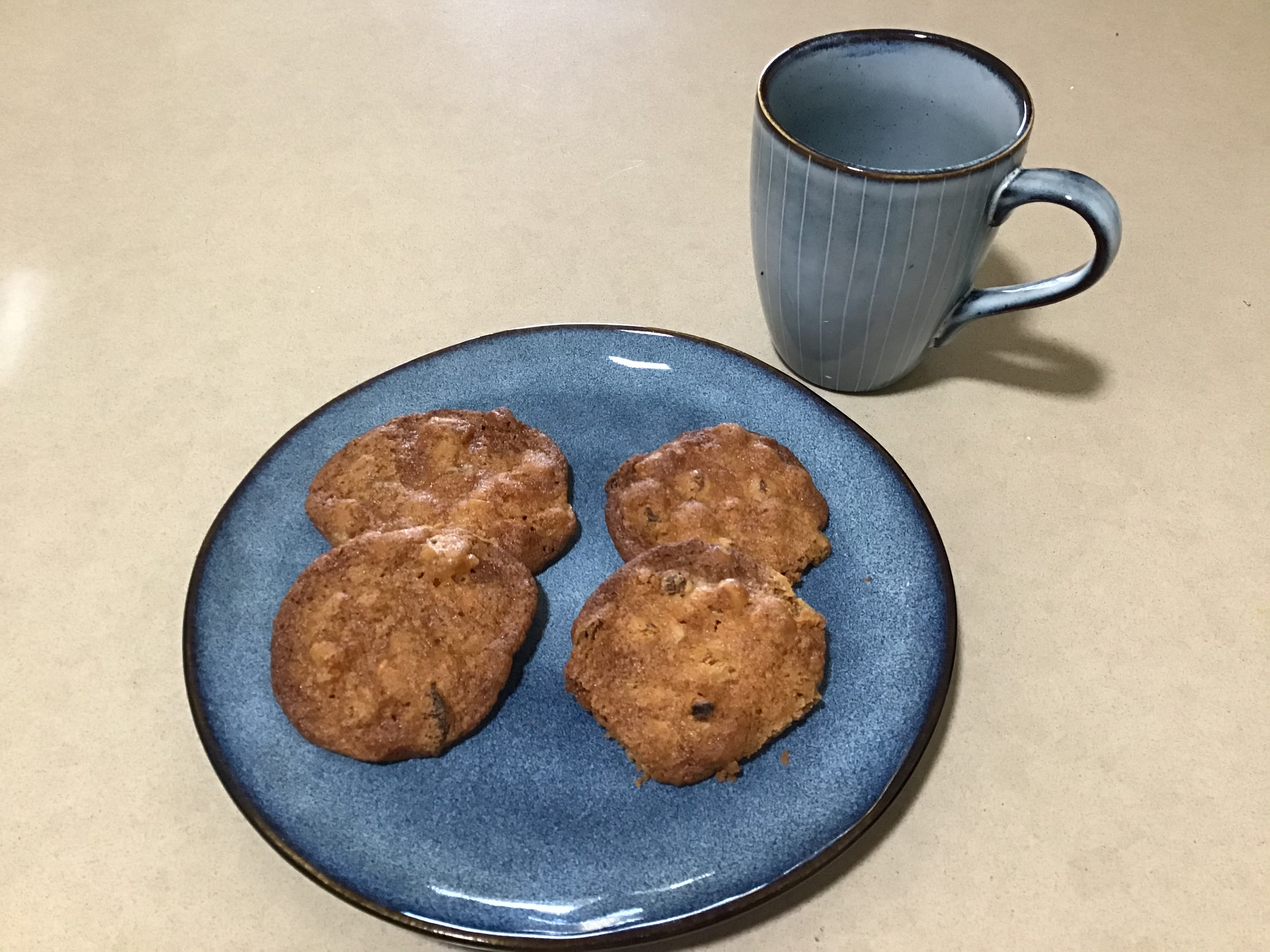 CRISPY MACADAMIA BISCUITS | bunch