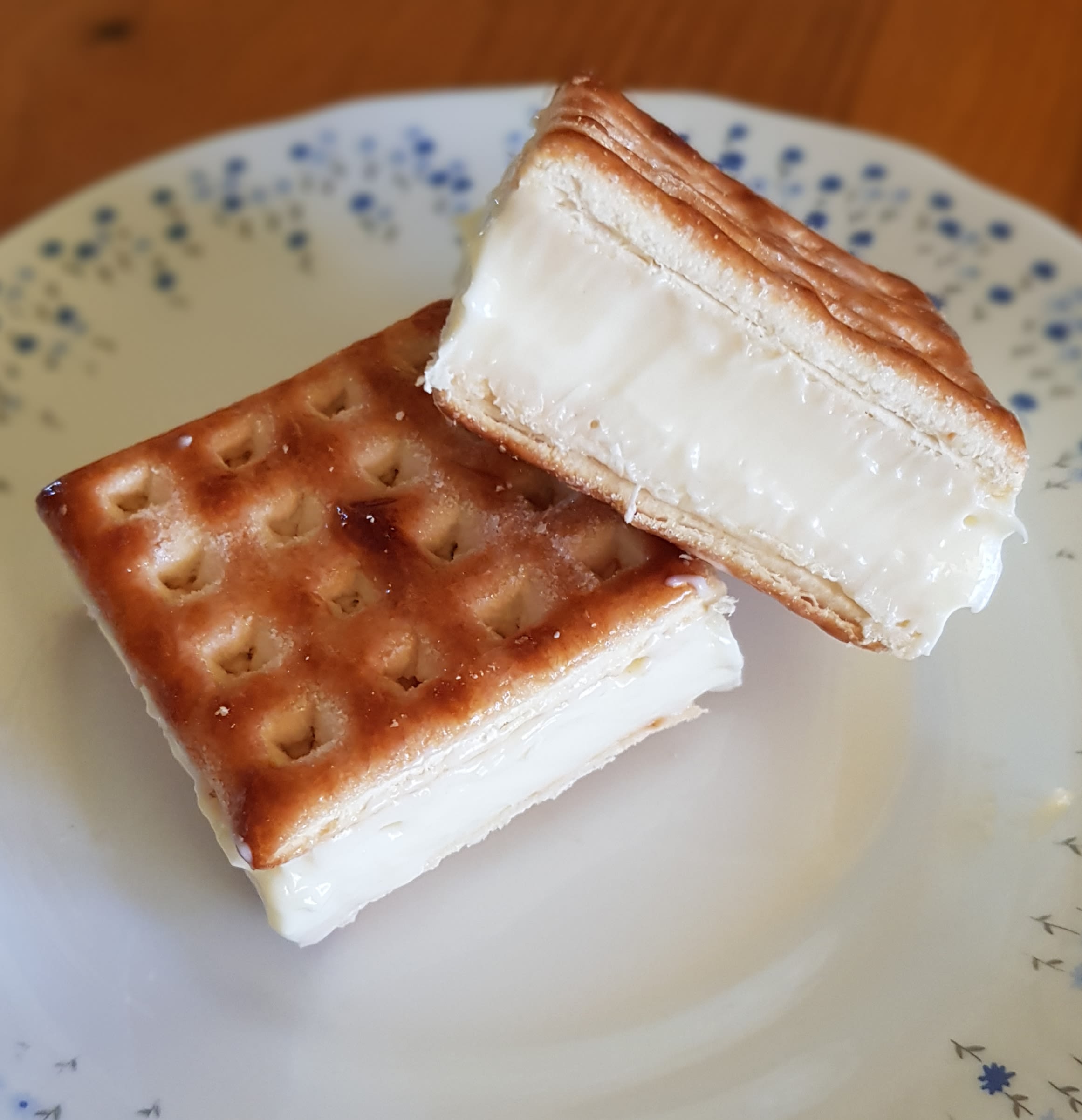 Lattice Lemon Slice | bunch