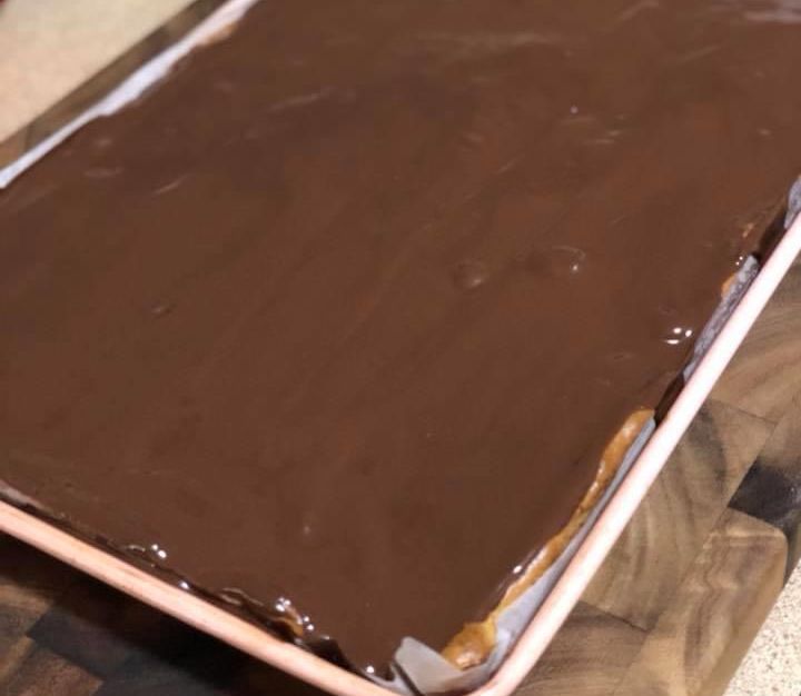 Caramel slice | bunch