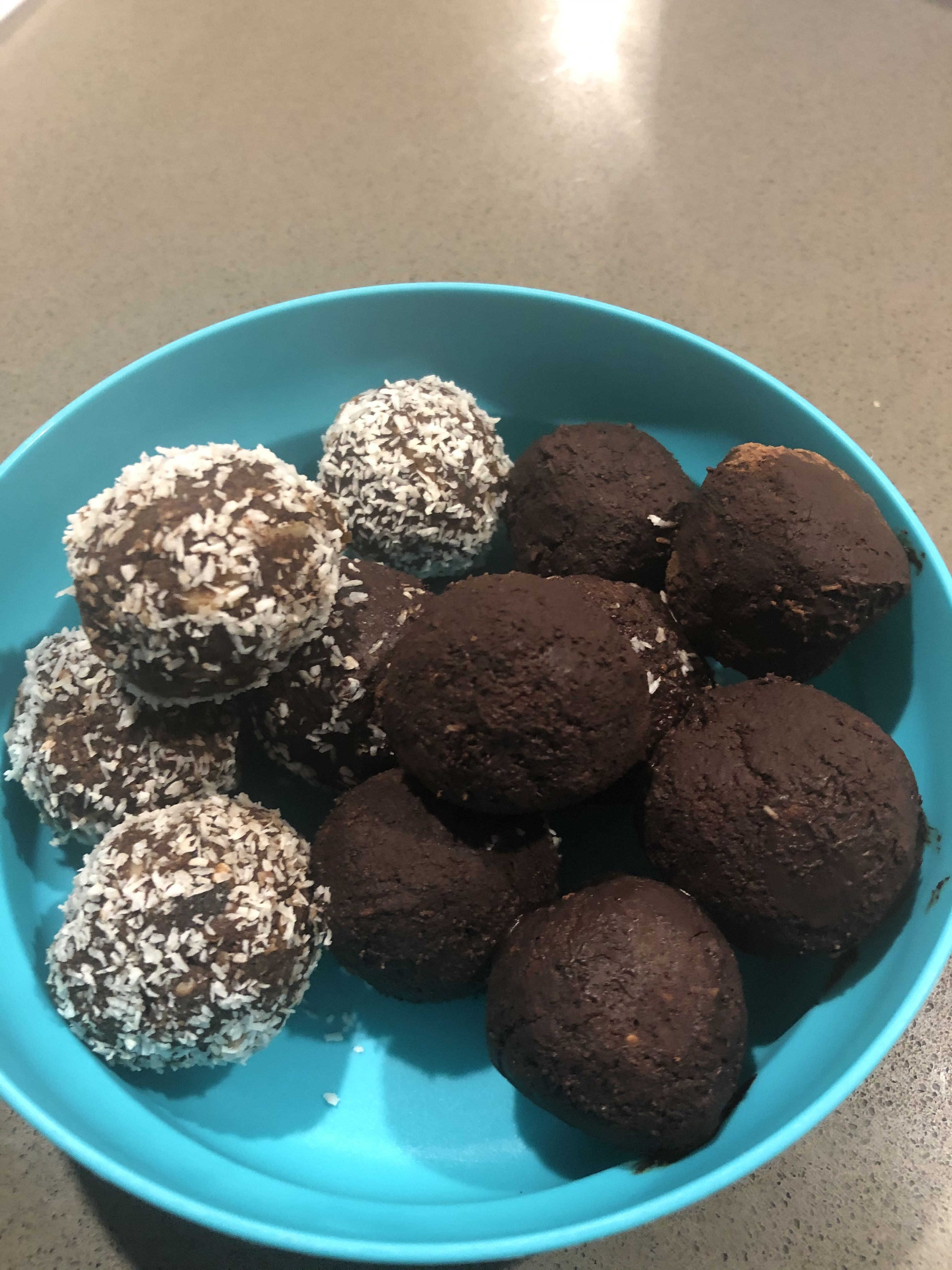 Raw chai cacao balls | bunch