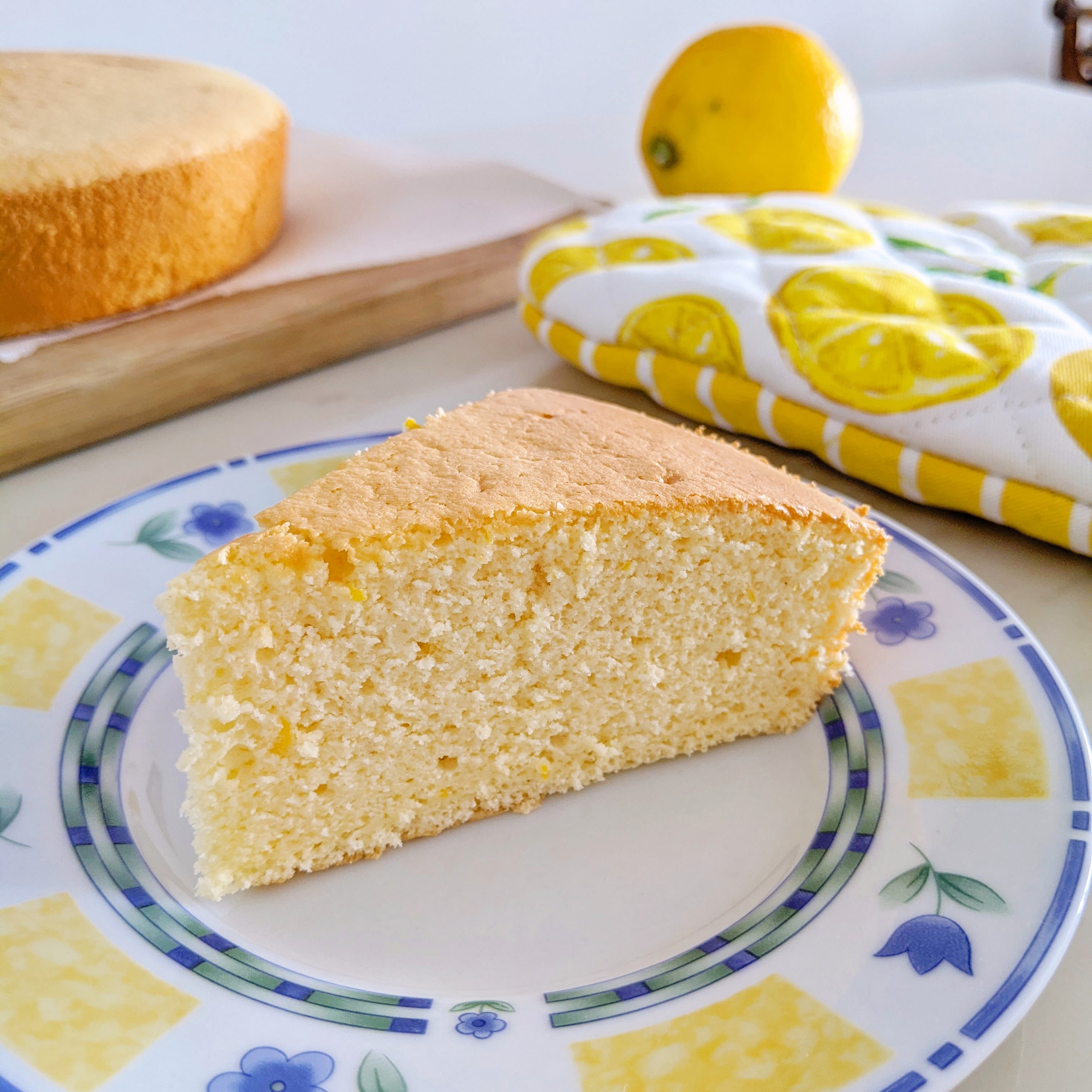 Lemon sponge cake | bunch