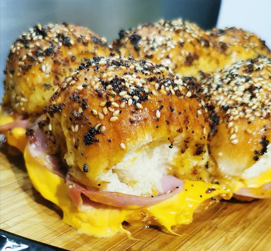 Ham & cheese sliders | bunch