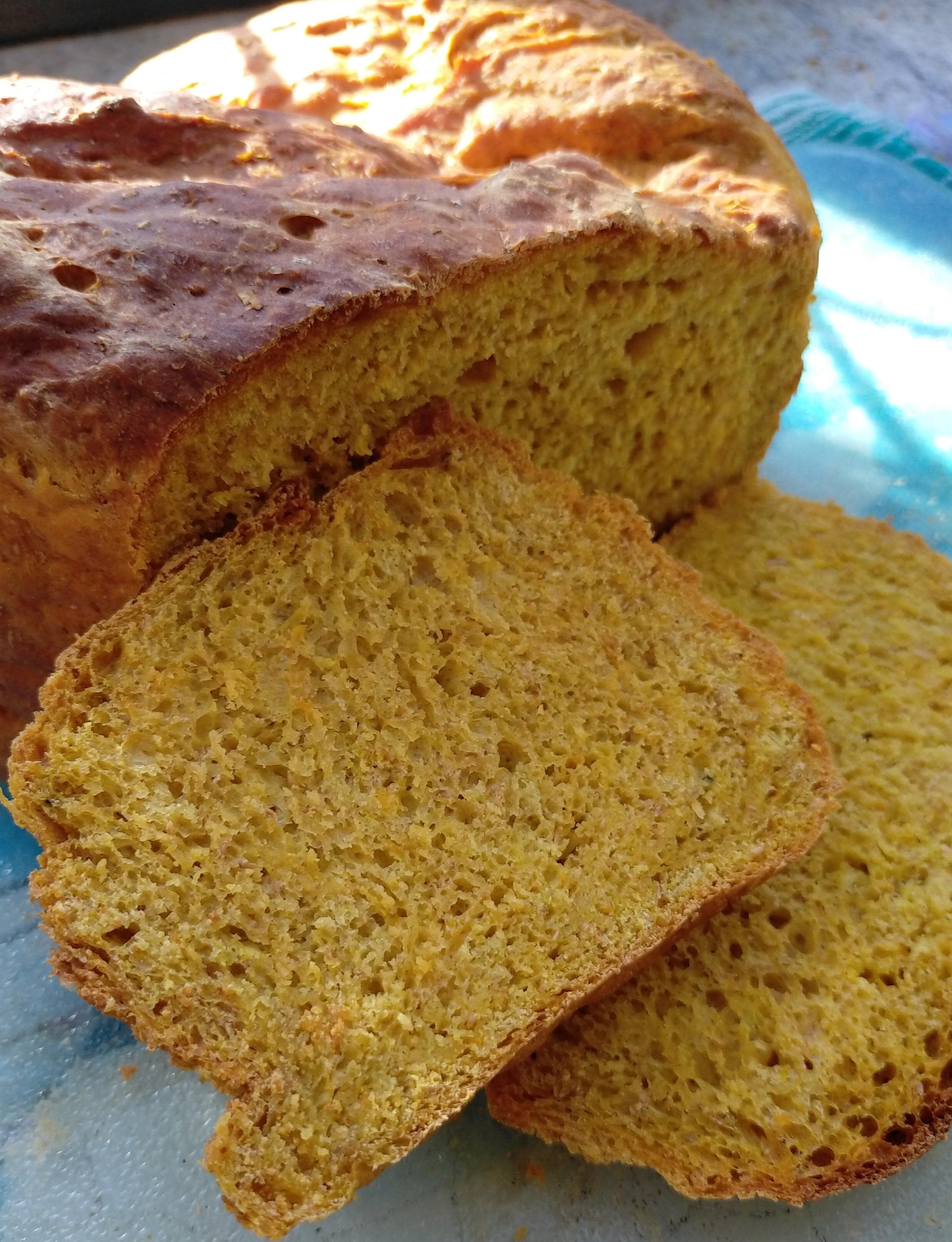 Pumpkin Tumeric Latte Bread | bunch