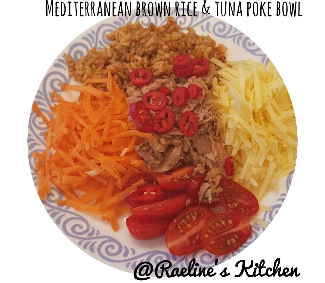 Mediterranean brown rice and tuna poke bowl | bunch