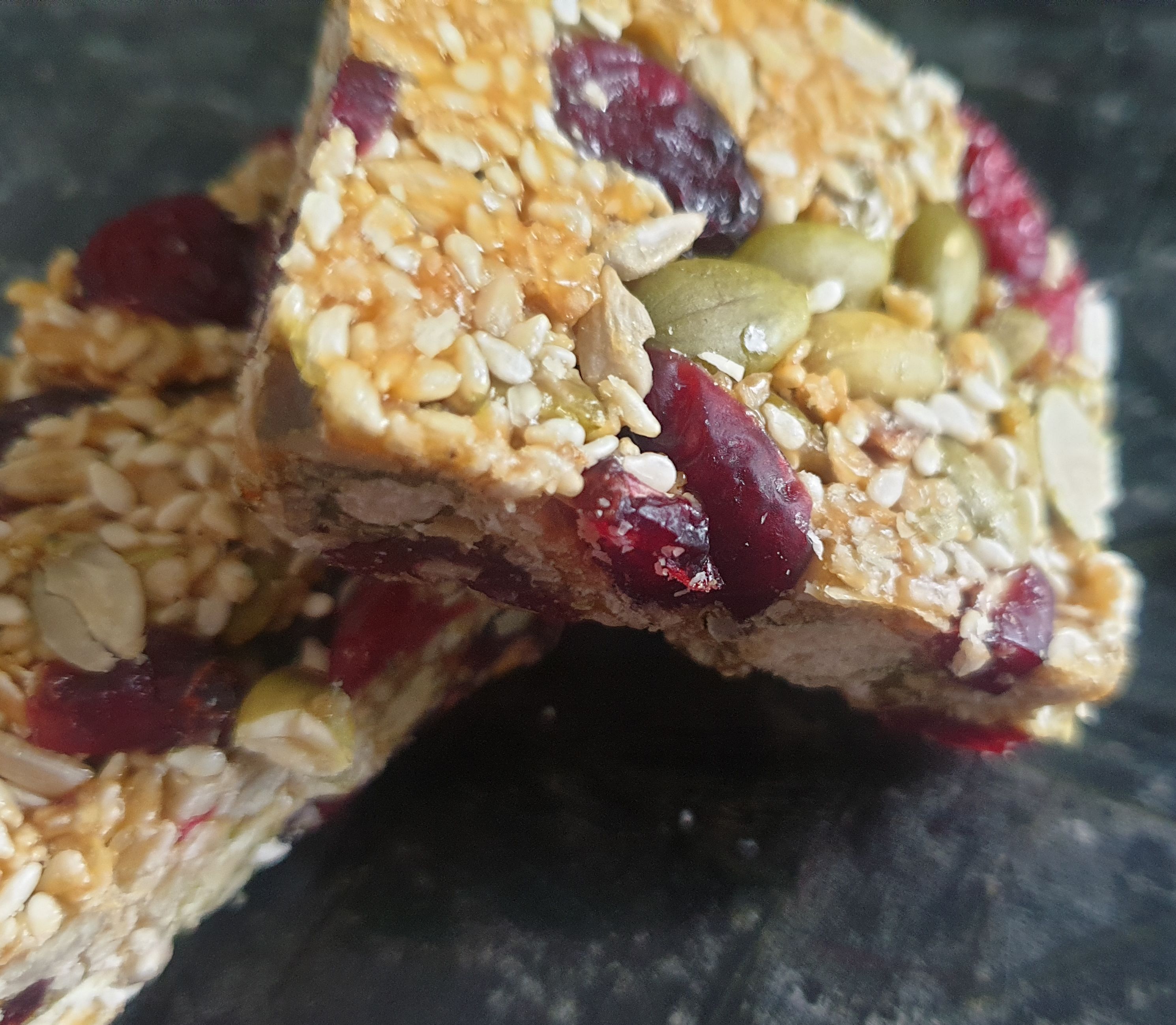 Birdseed slice | bunch