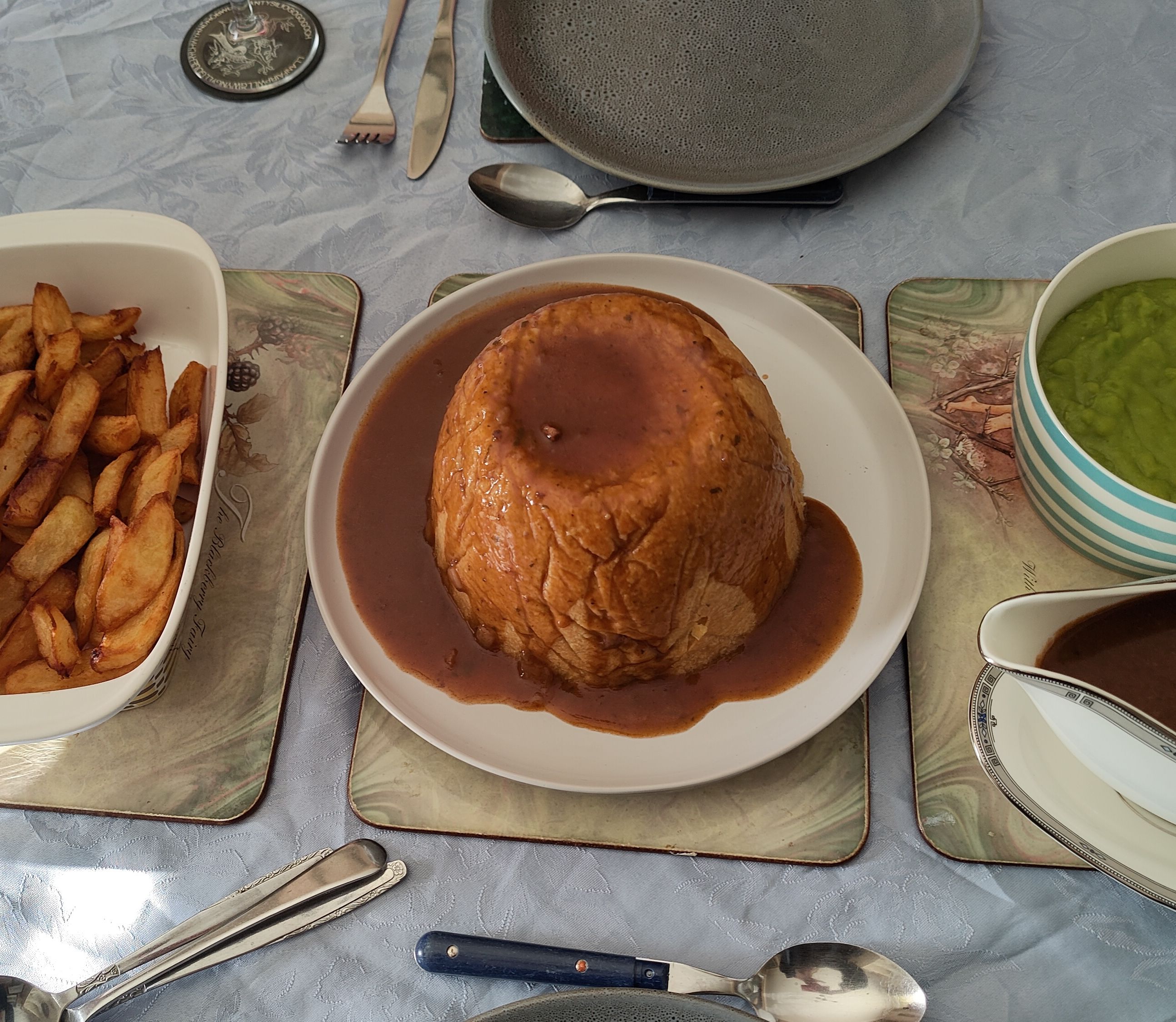 A very English Steak pudding | bunch