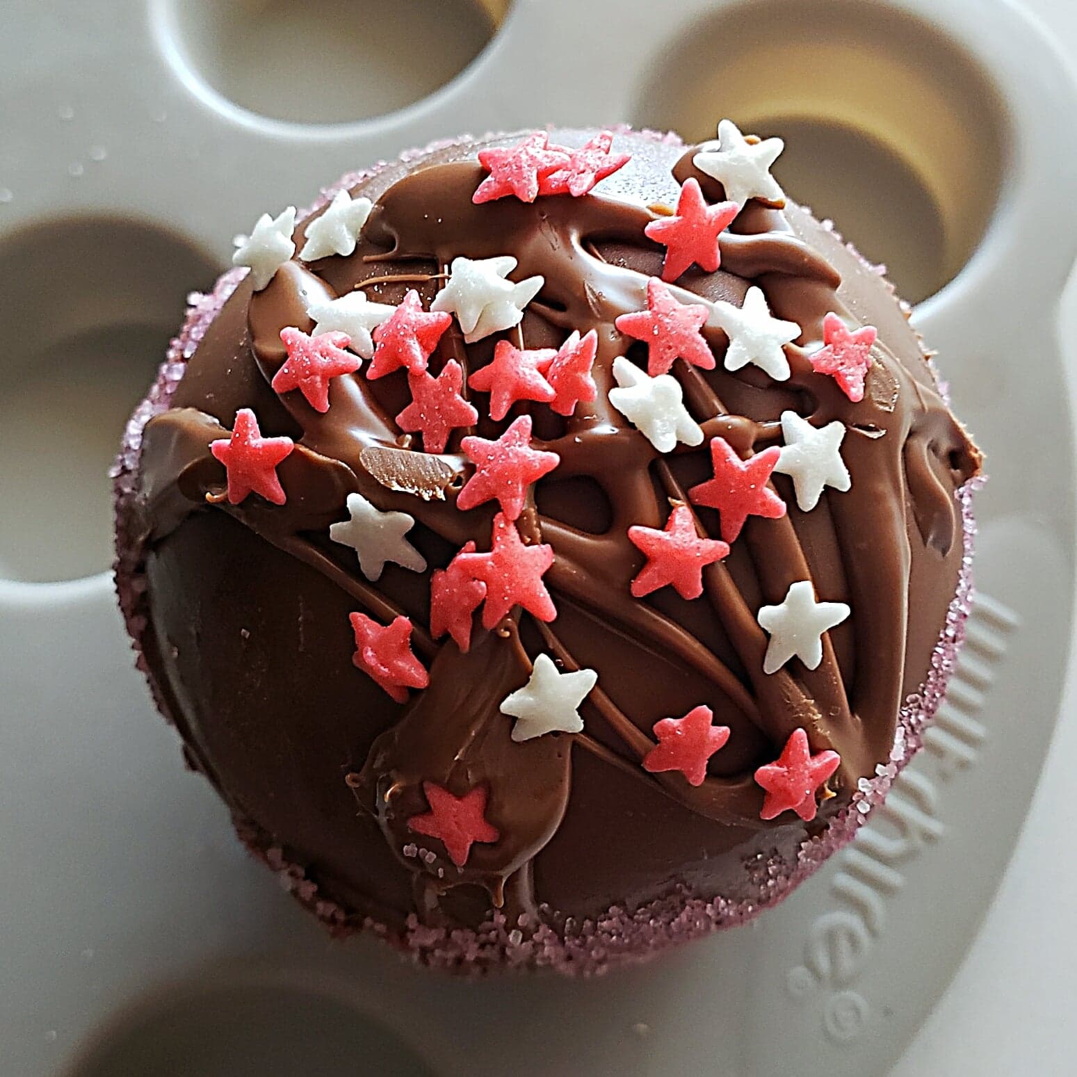 Chocolate Bomb | bunch