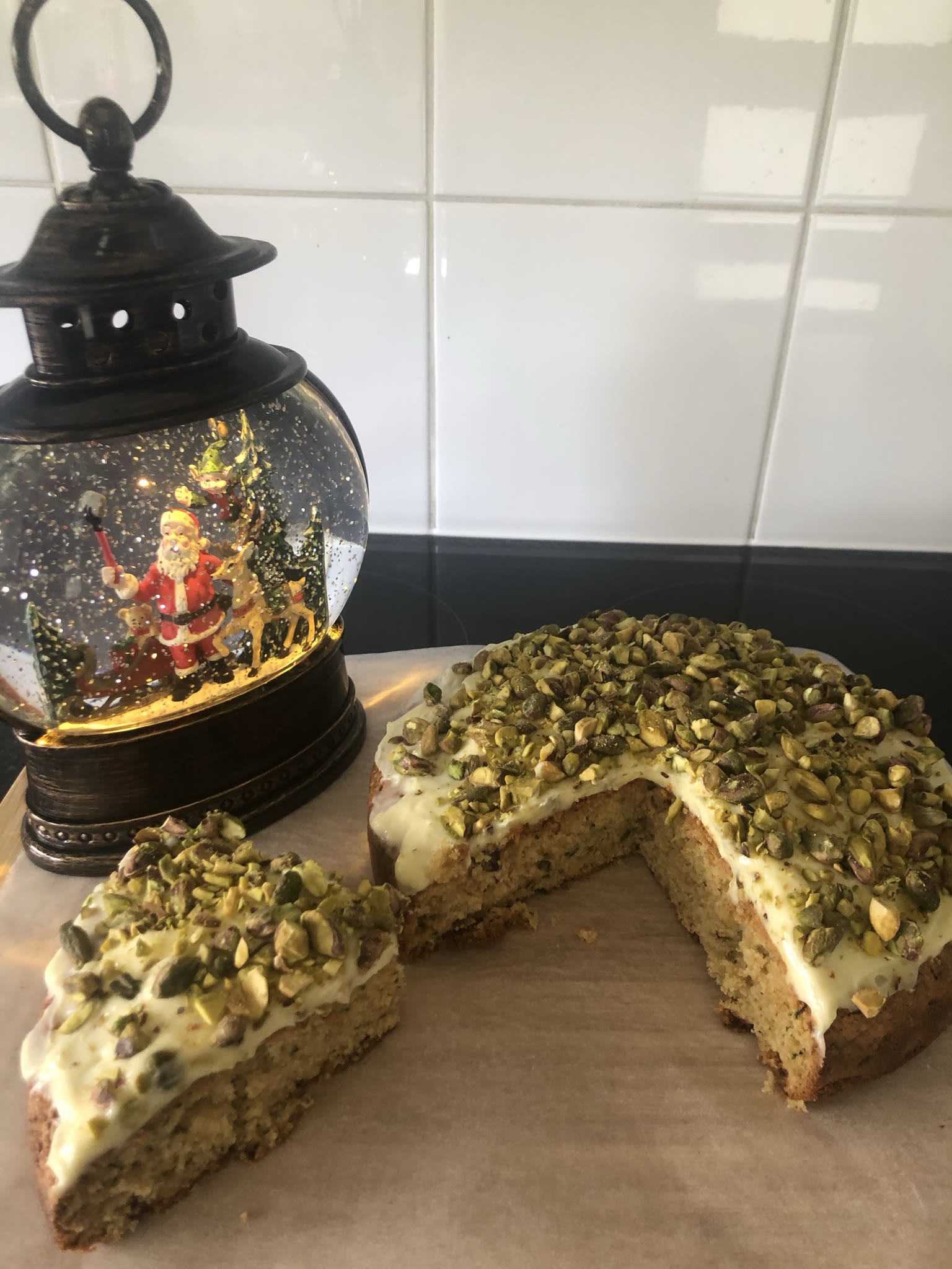 Christmas Forest Garden Cake | bunch