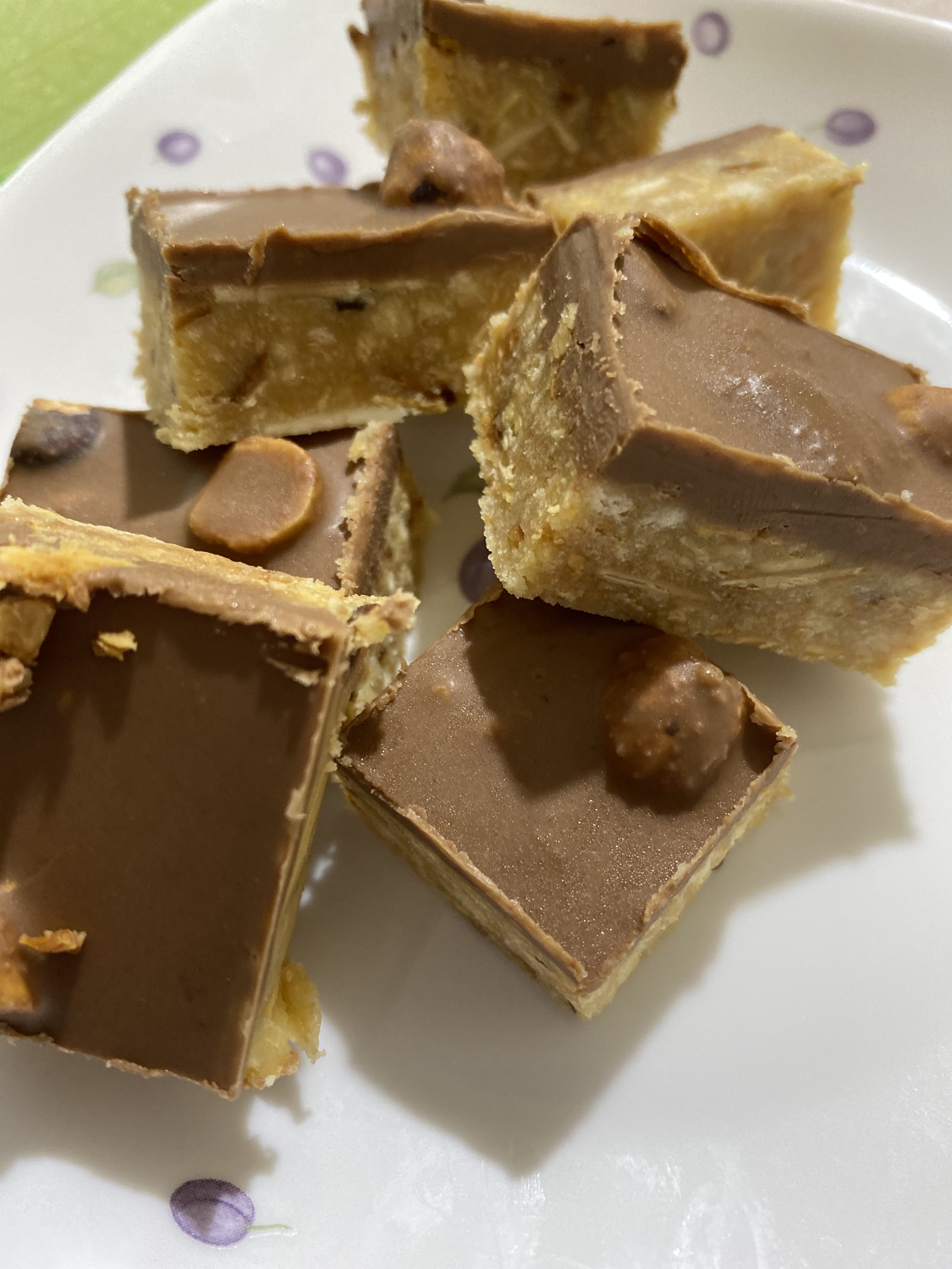 No-bake, Almond & Hazelnut Slice | bunch