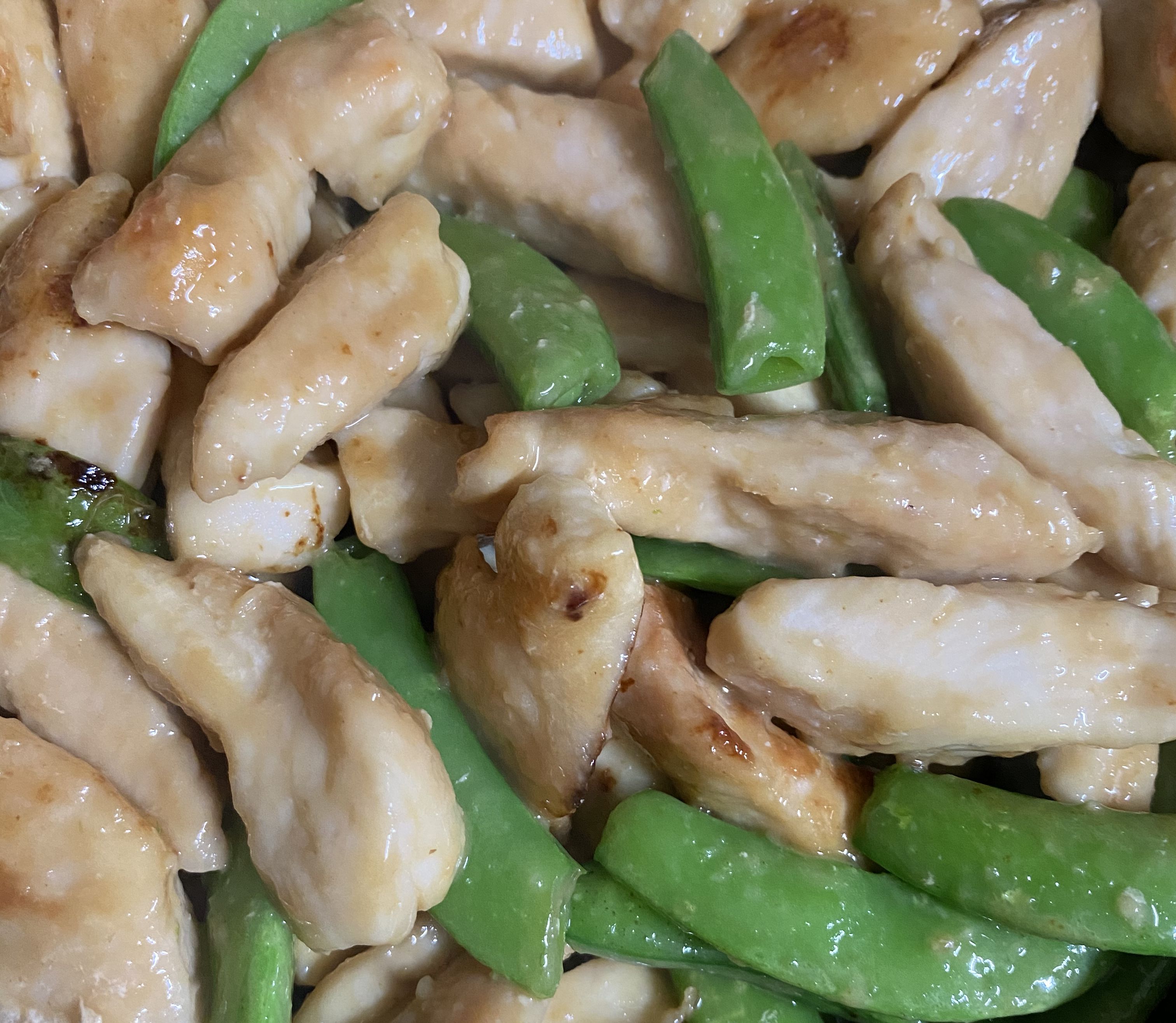 Chicken with sugar snap pea stir fry | bunch