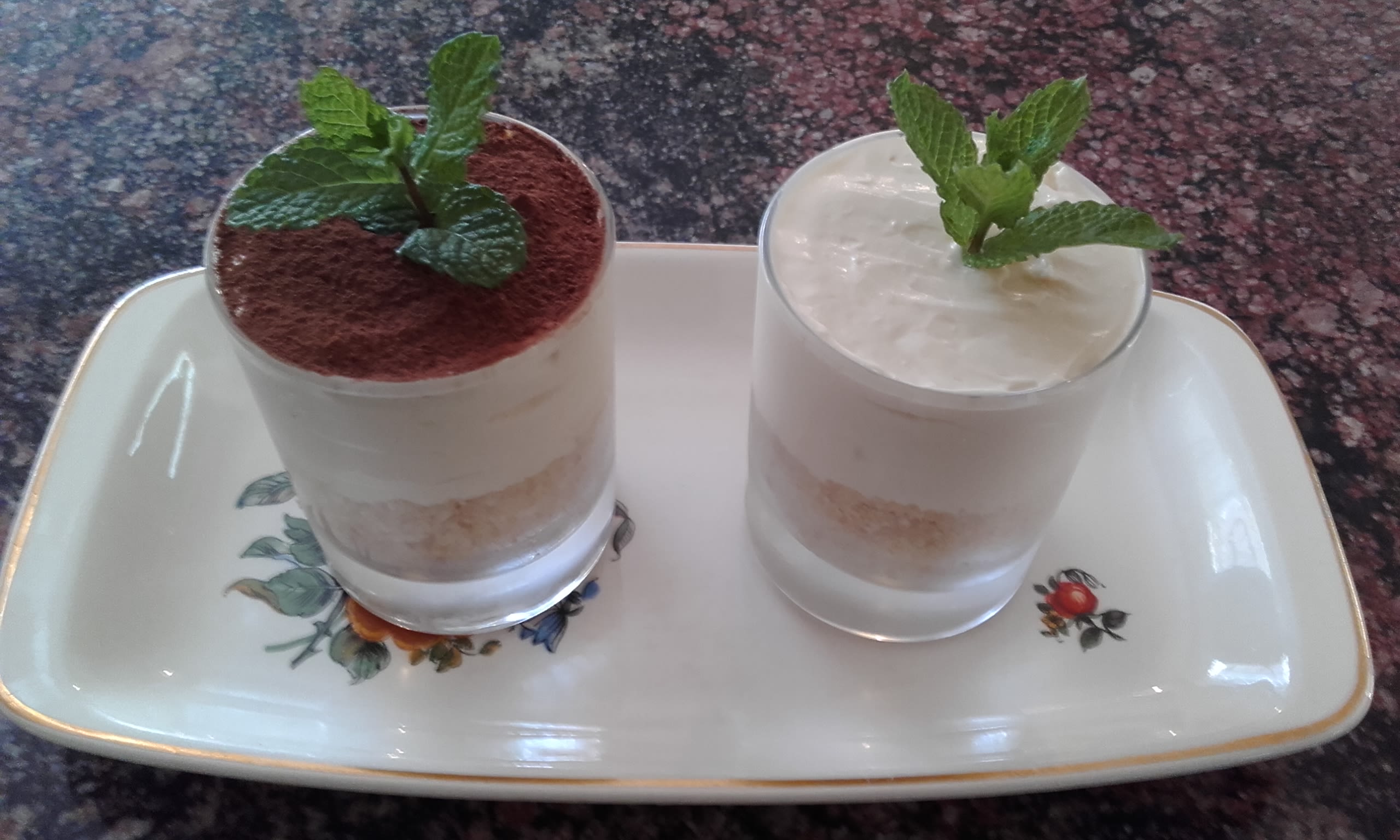 Caramilk Mini Cheesecake Pots | bunch