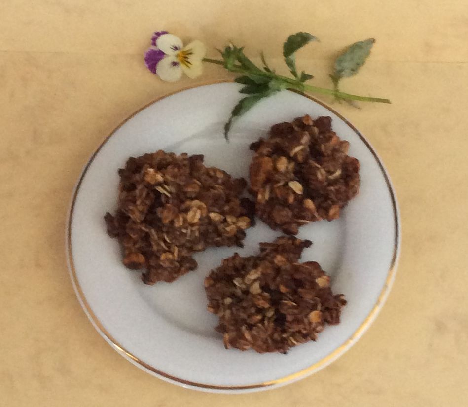Chocolate Hazelnut Drops ~ Just 2 Ingredients | bunch