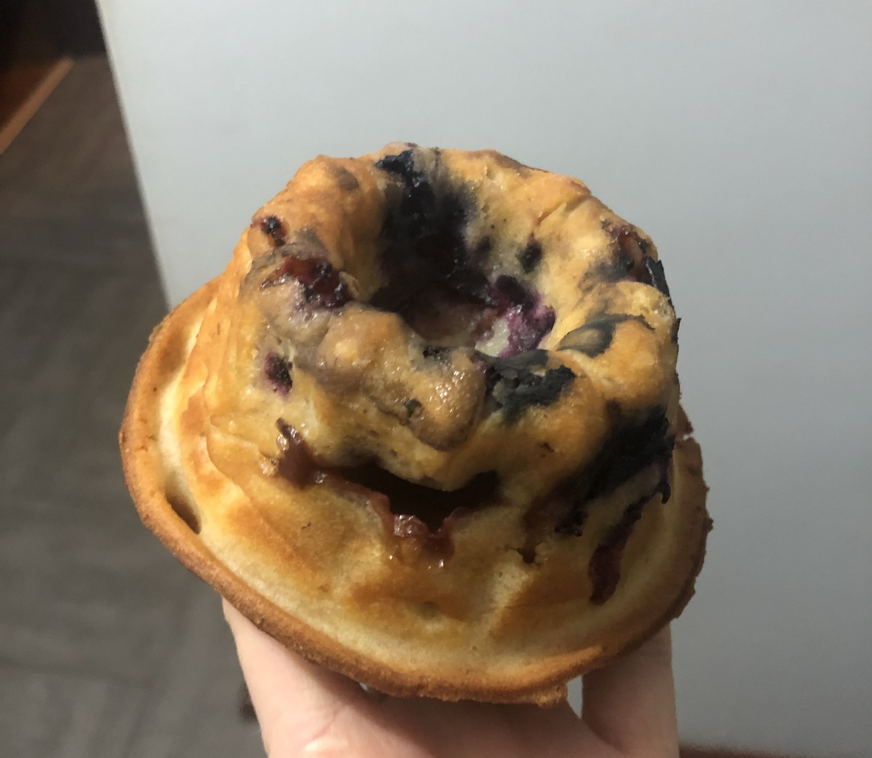 Mixed berry Mini Cakes | bunch