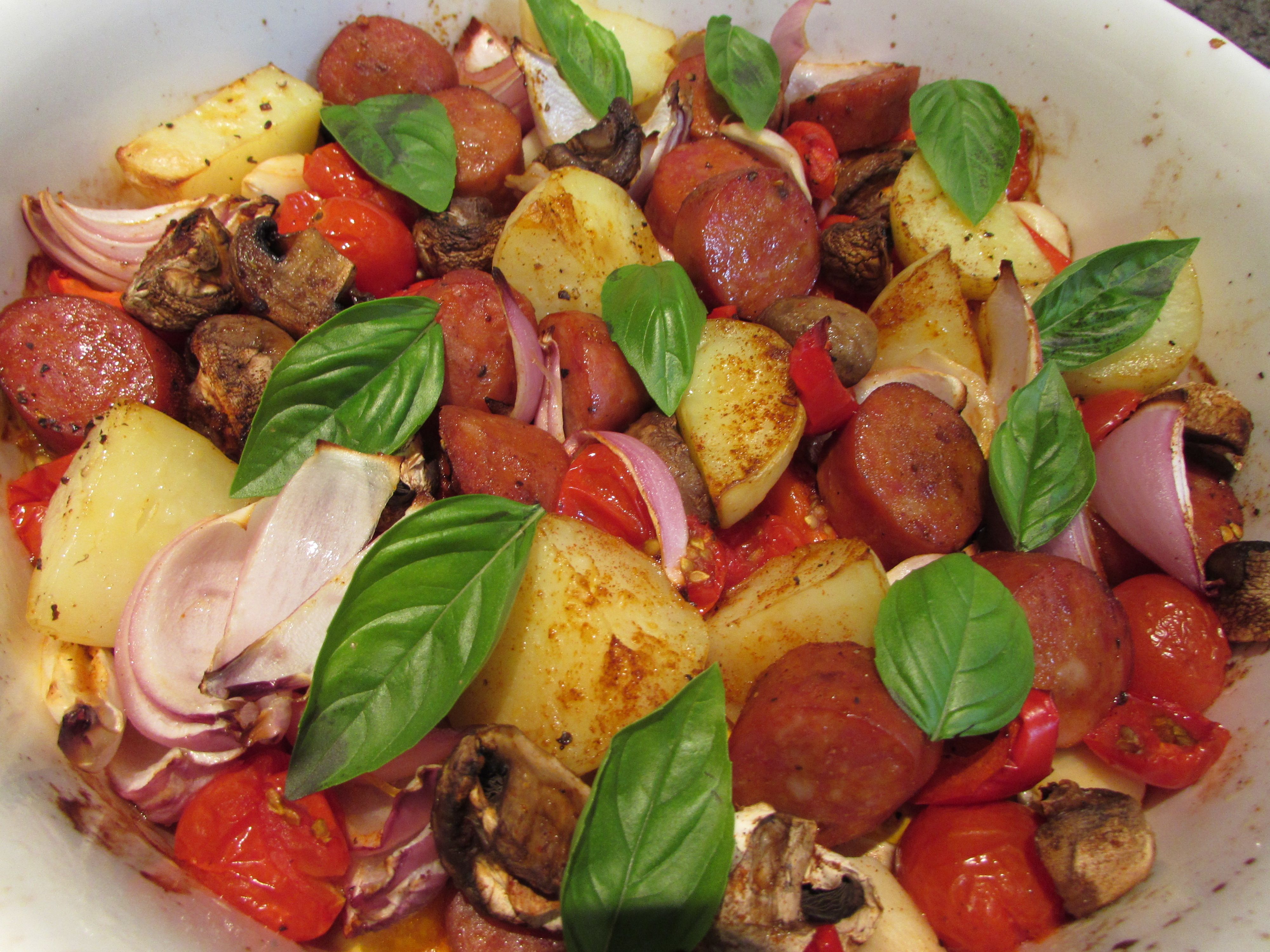 Chorizo & Veggie Tray Bake | bunch