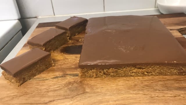 Peanut Butter Choc Slice | bunch