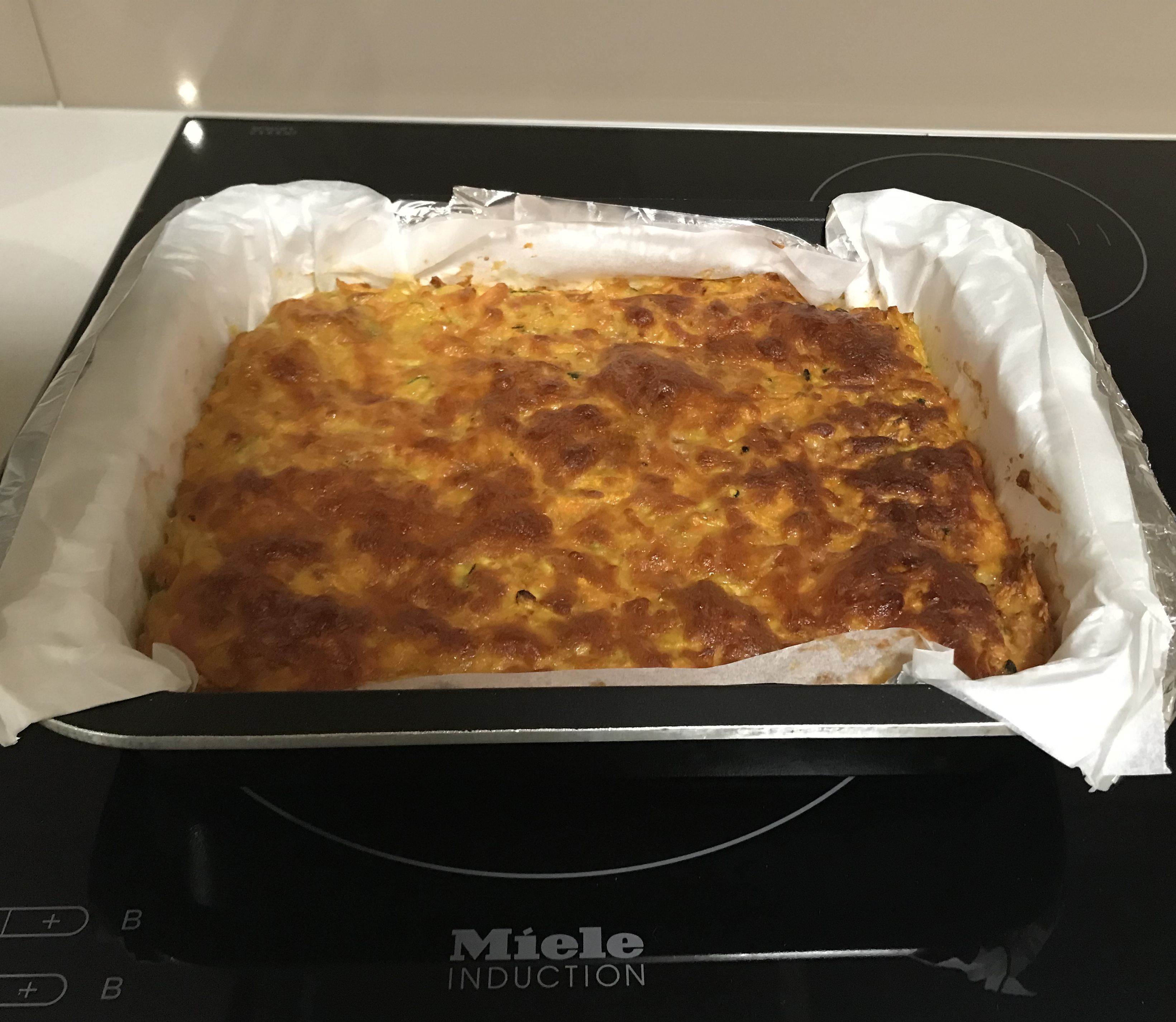 Vegetable & bacon slice | bunch