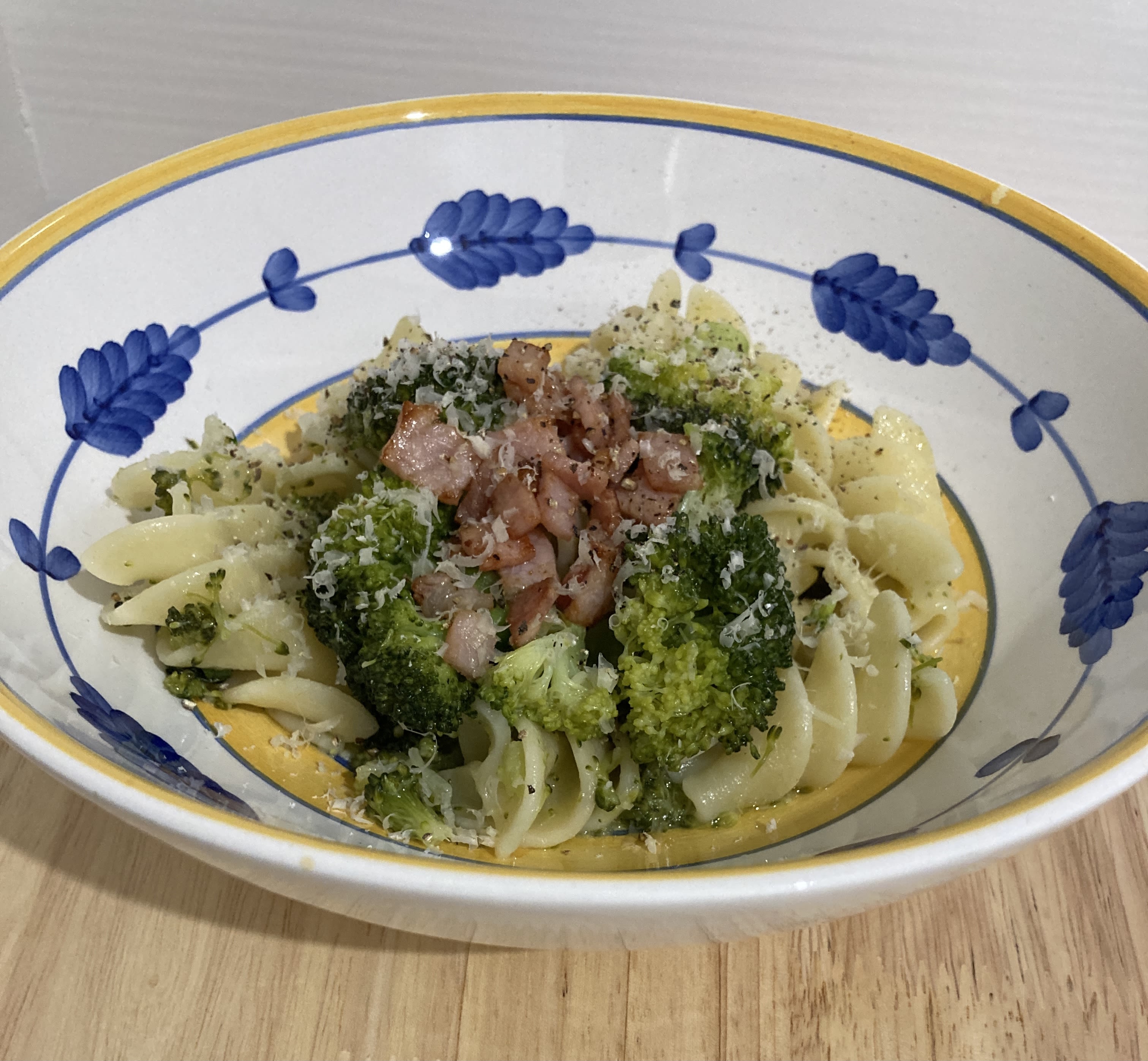 Fusilloni Pasta with Broccoli and Bacon | bunch