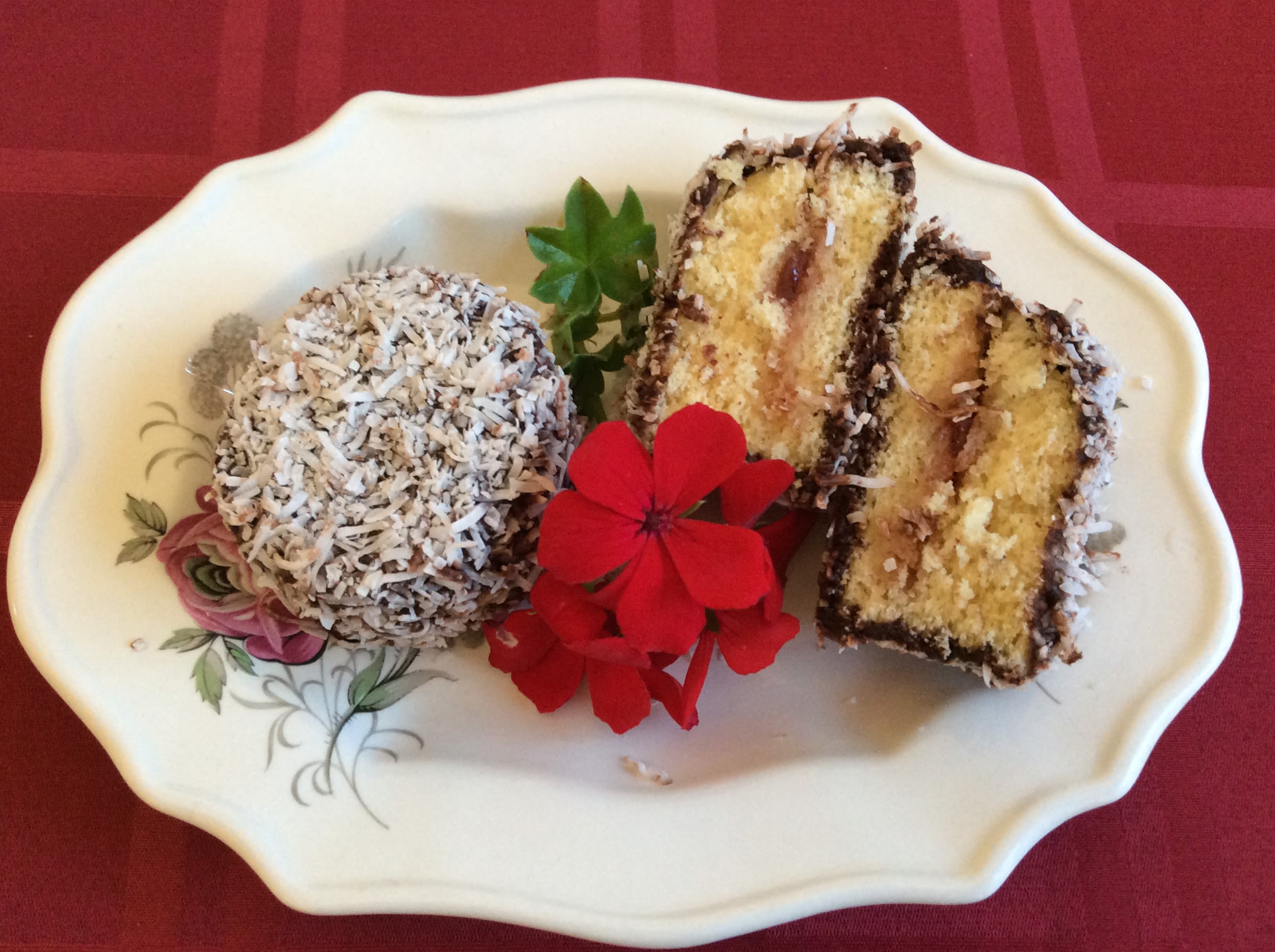 The Aussie Round Lamington | bunch
