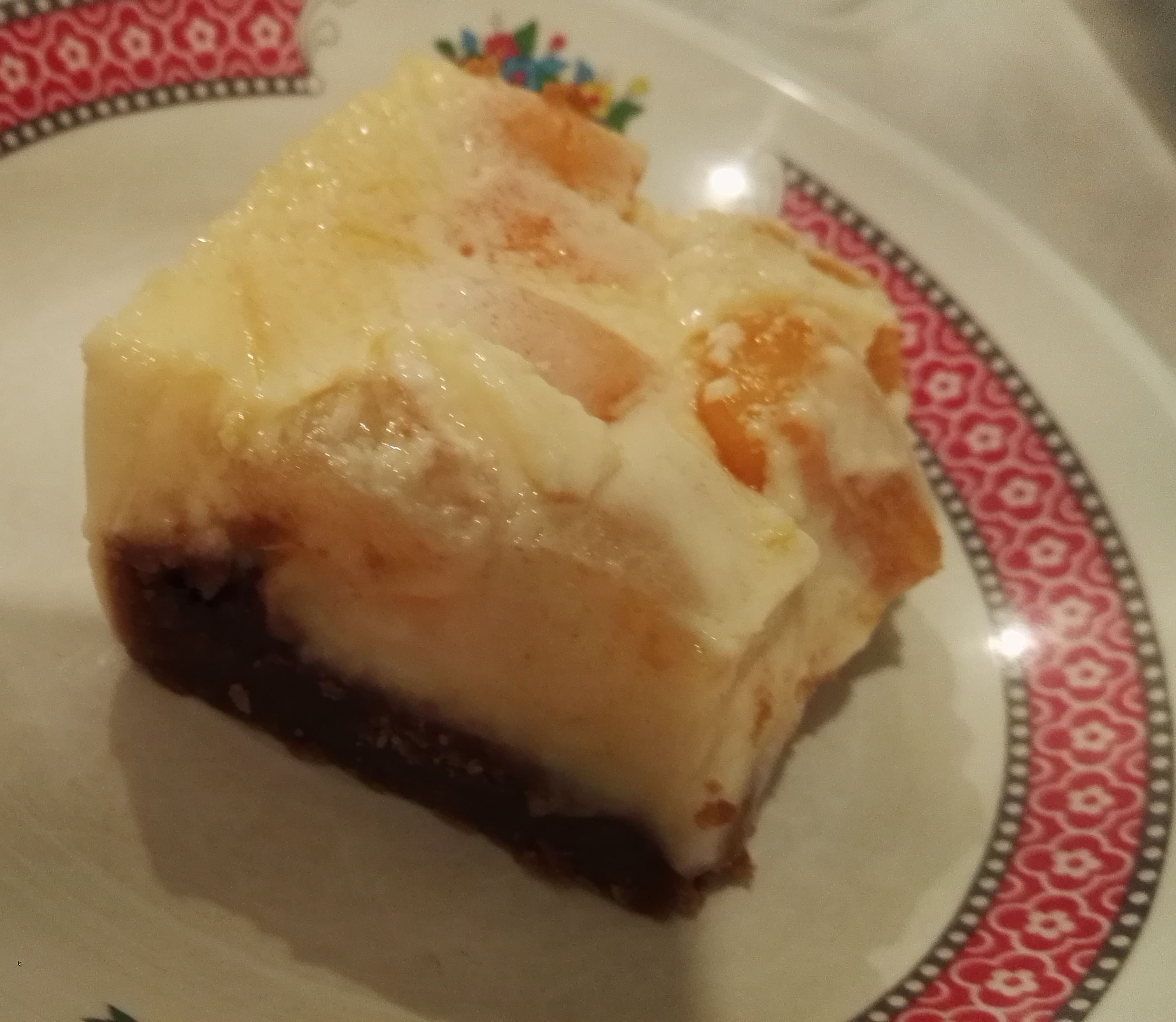 Creamy fruit salad lemon slice | bunch