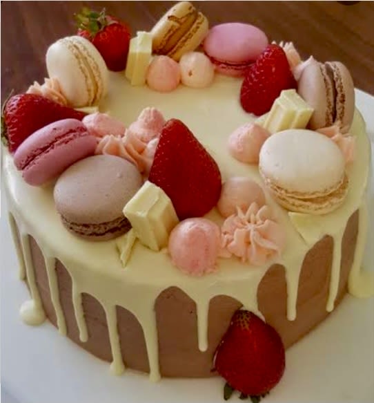 Celebration Cake Hacks | bunch