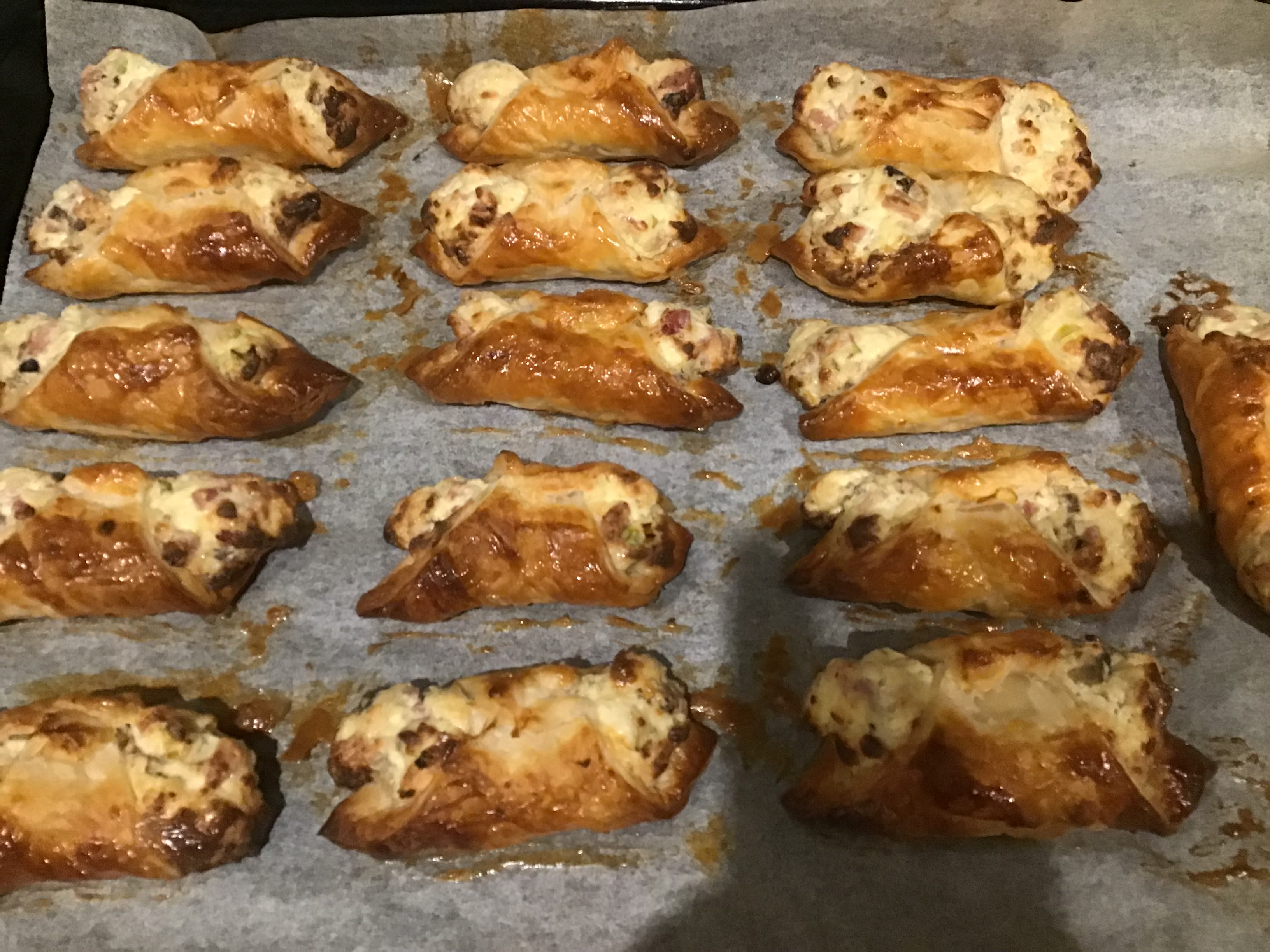 BACON & MUSHROOM PARCELS | bunch