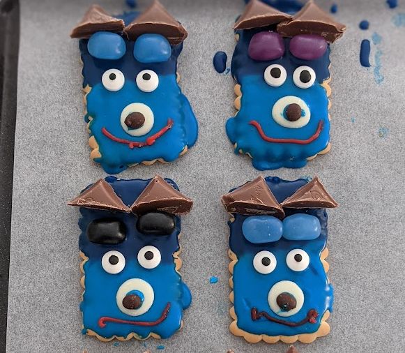 Bluey biscuits | bunch