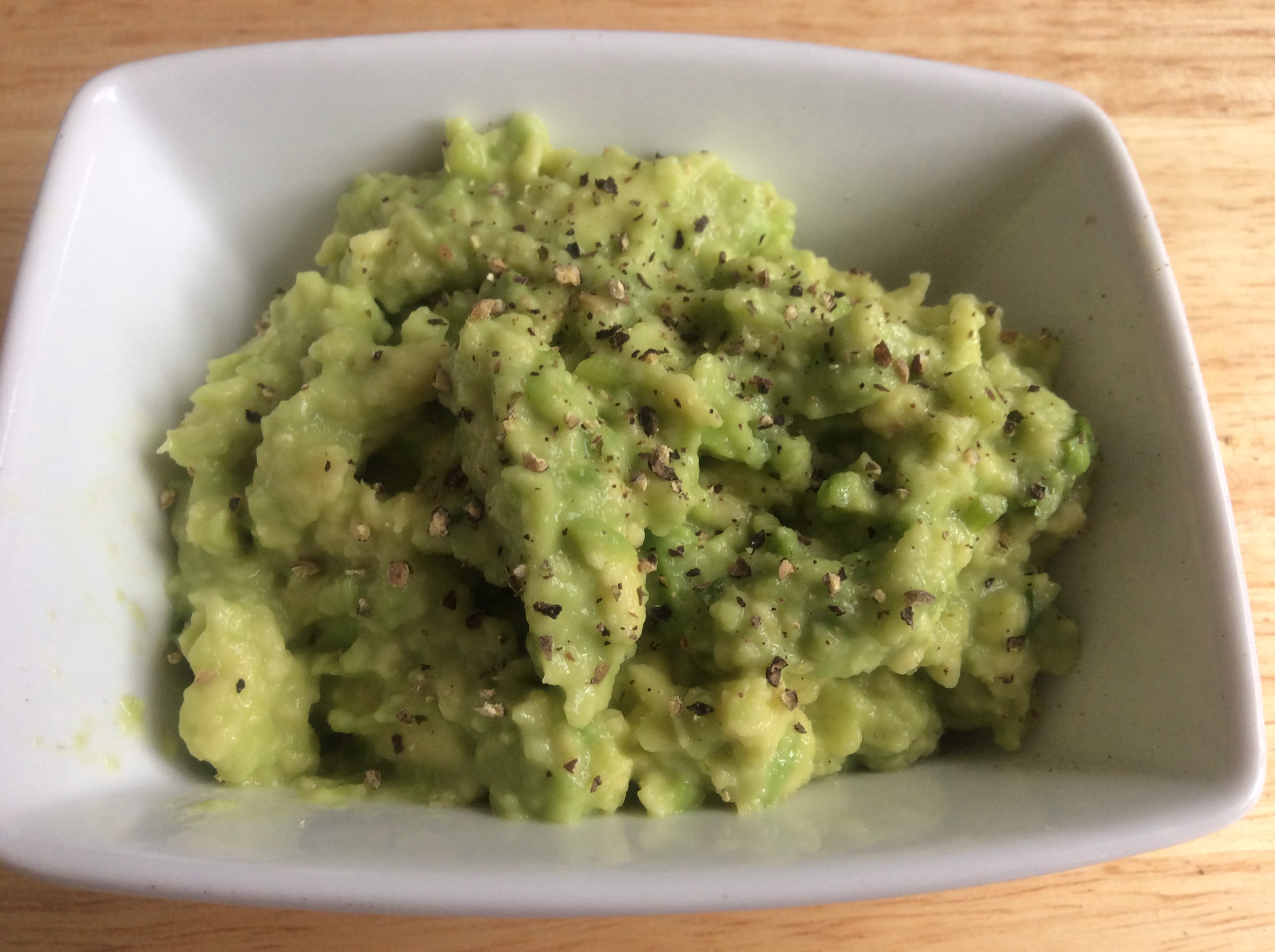 Avocado and chilli dip | bunch