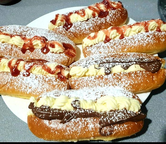 Cheats cream buns | bunch