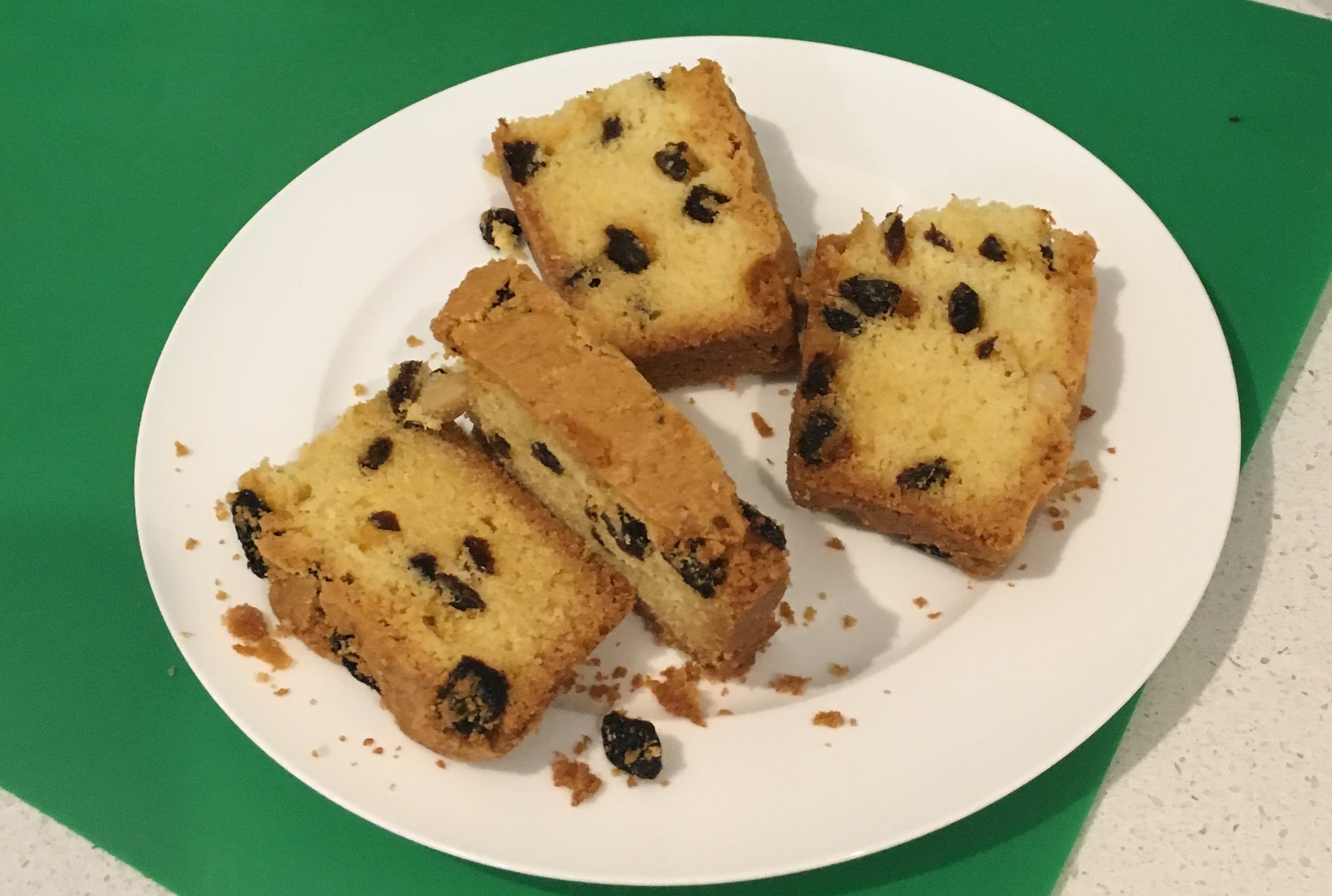 Old Style Sultana Cake | bunch