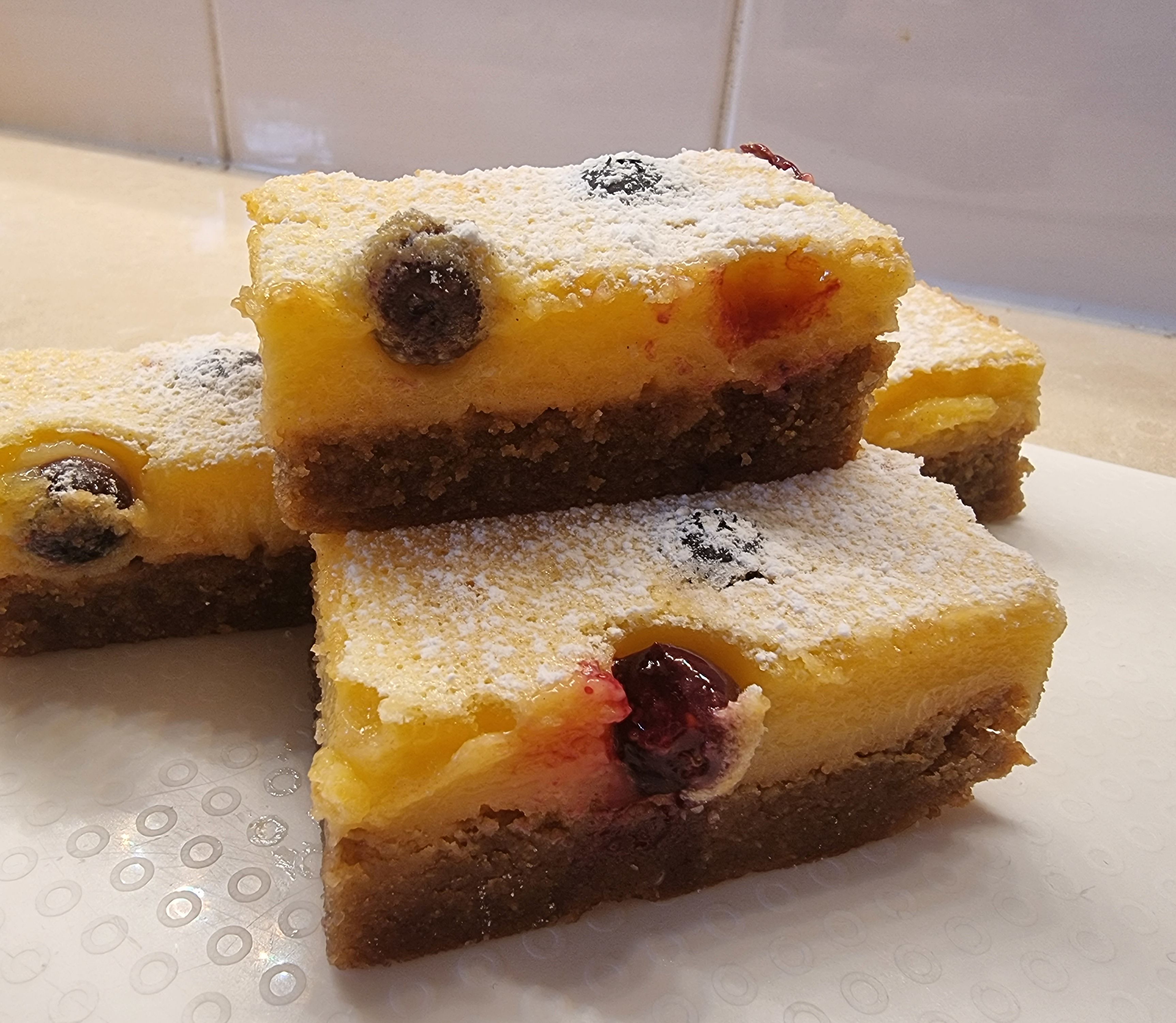 Lemon & Blueberry Slice | bunch