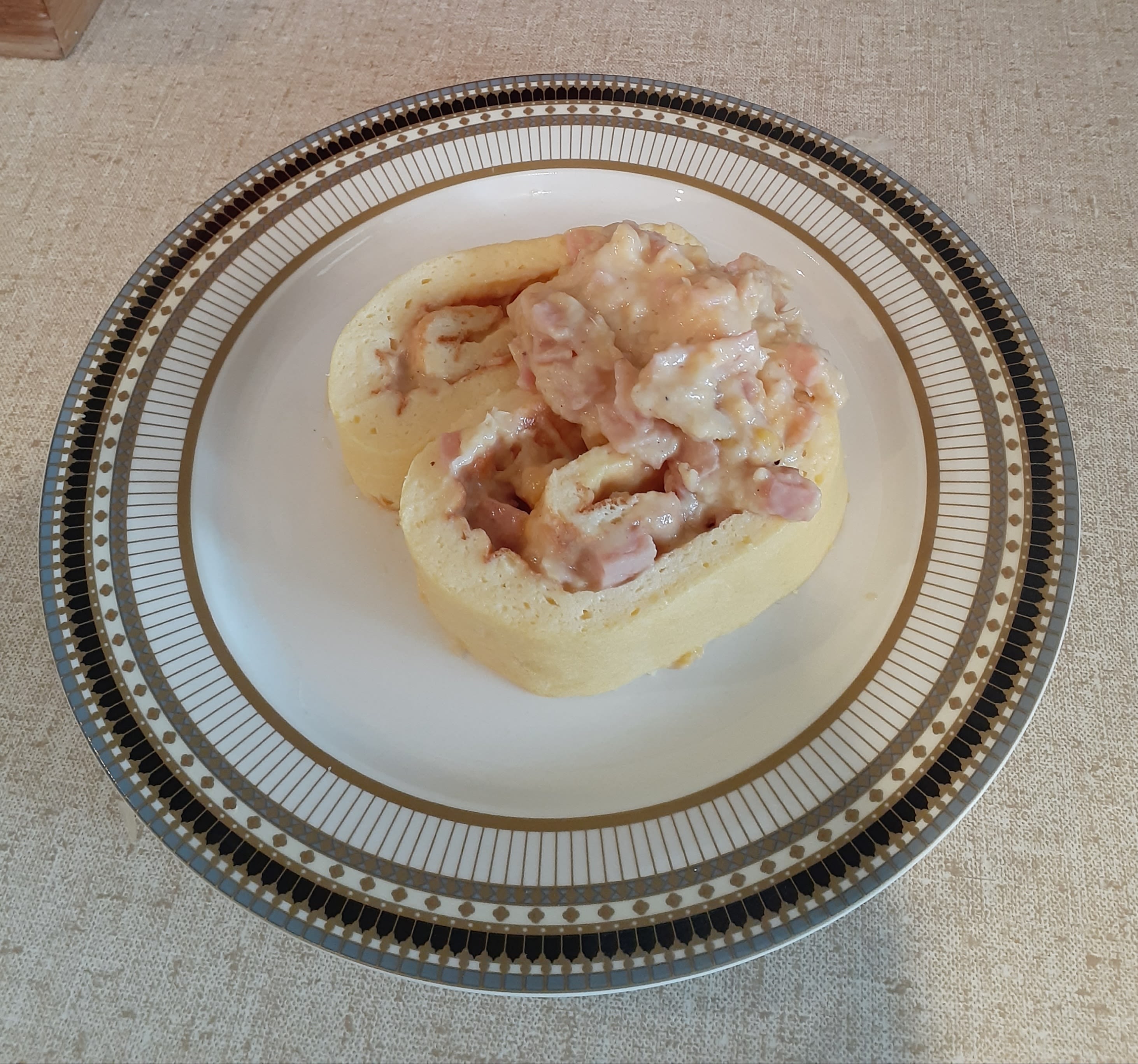 Cheesy corn and bacon roulade | bunch