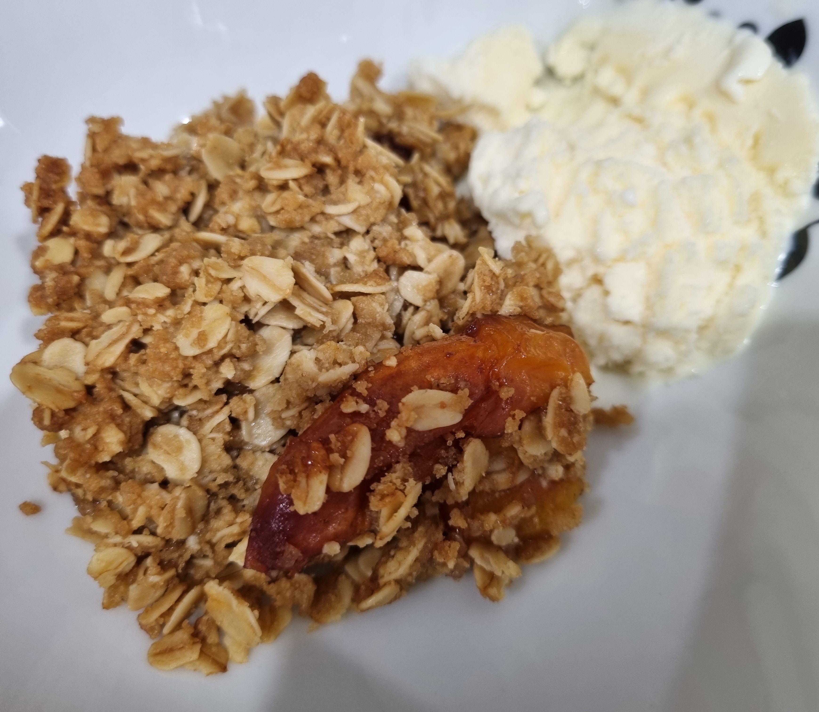 Peach & Pear Crumble | bunch