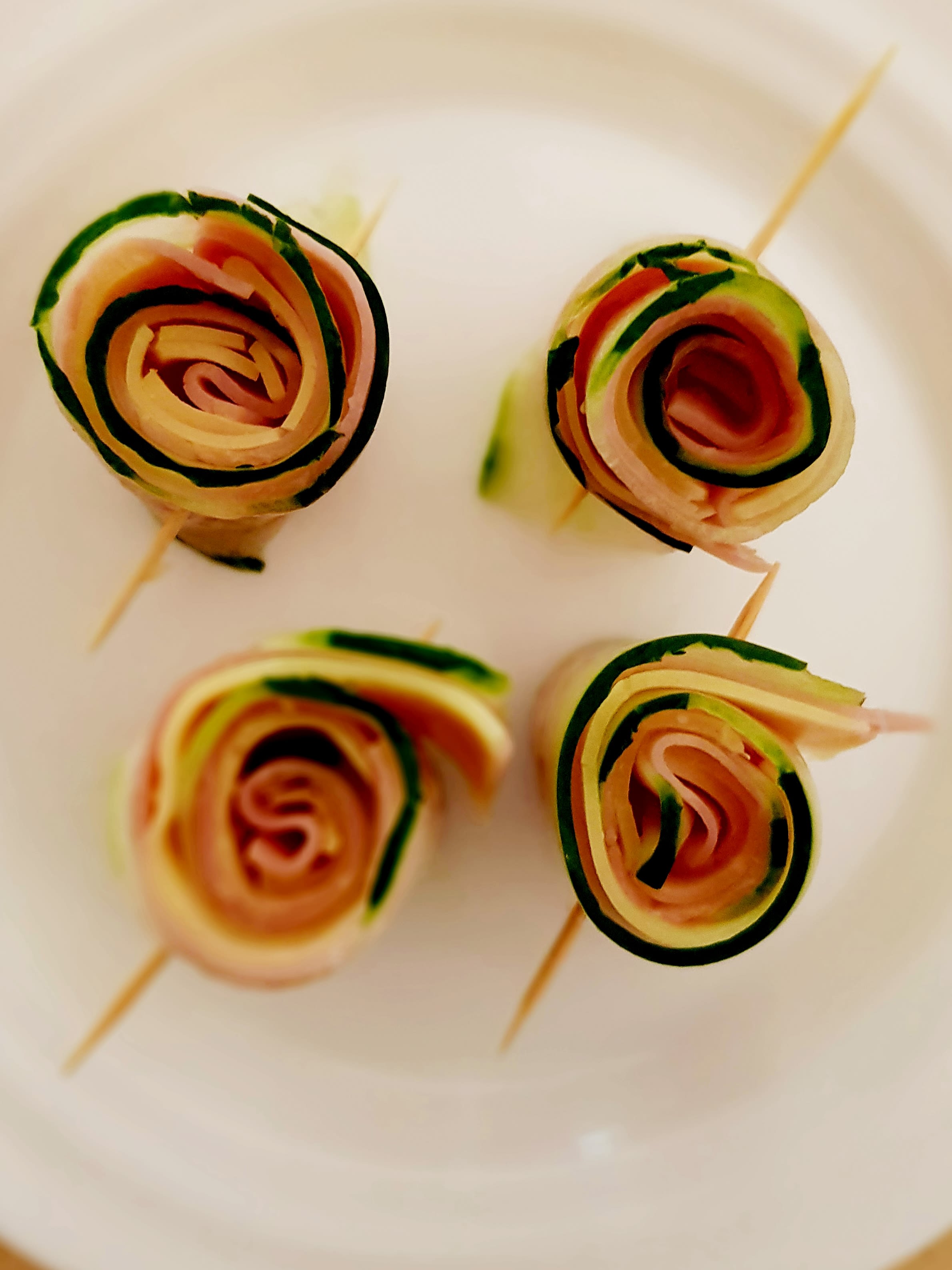 Ham and cheese cucumber bites | bunch