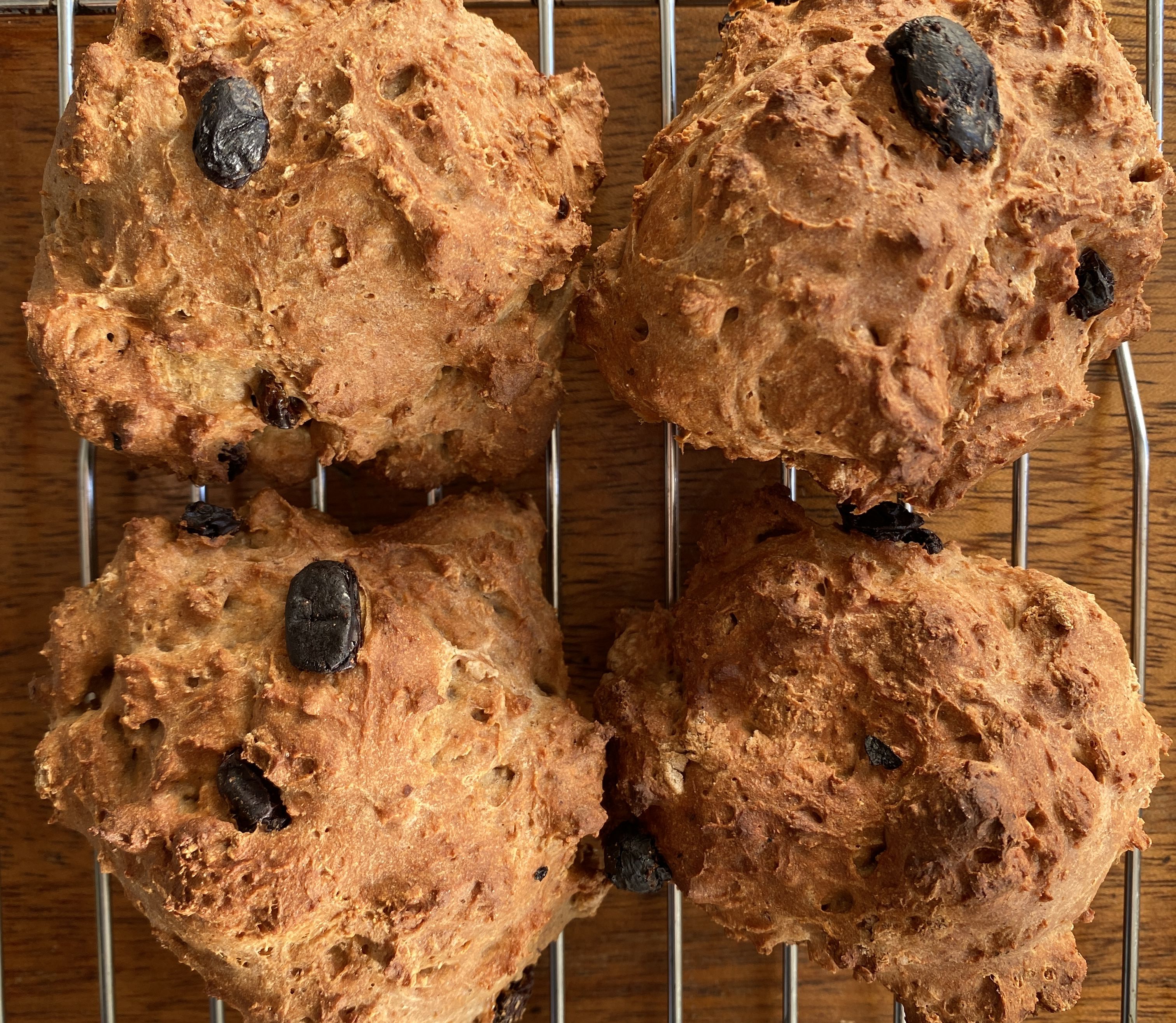 Hot Cross Bun flavoured scones | bunch