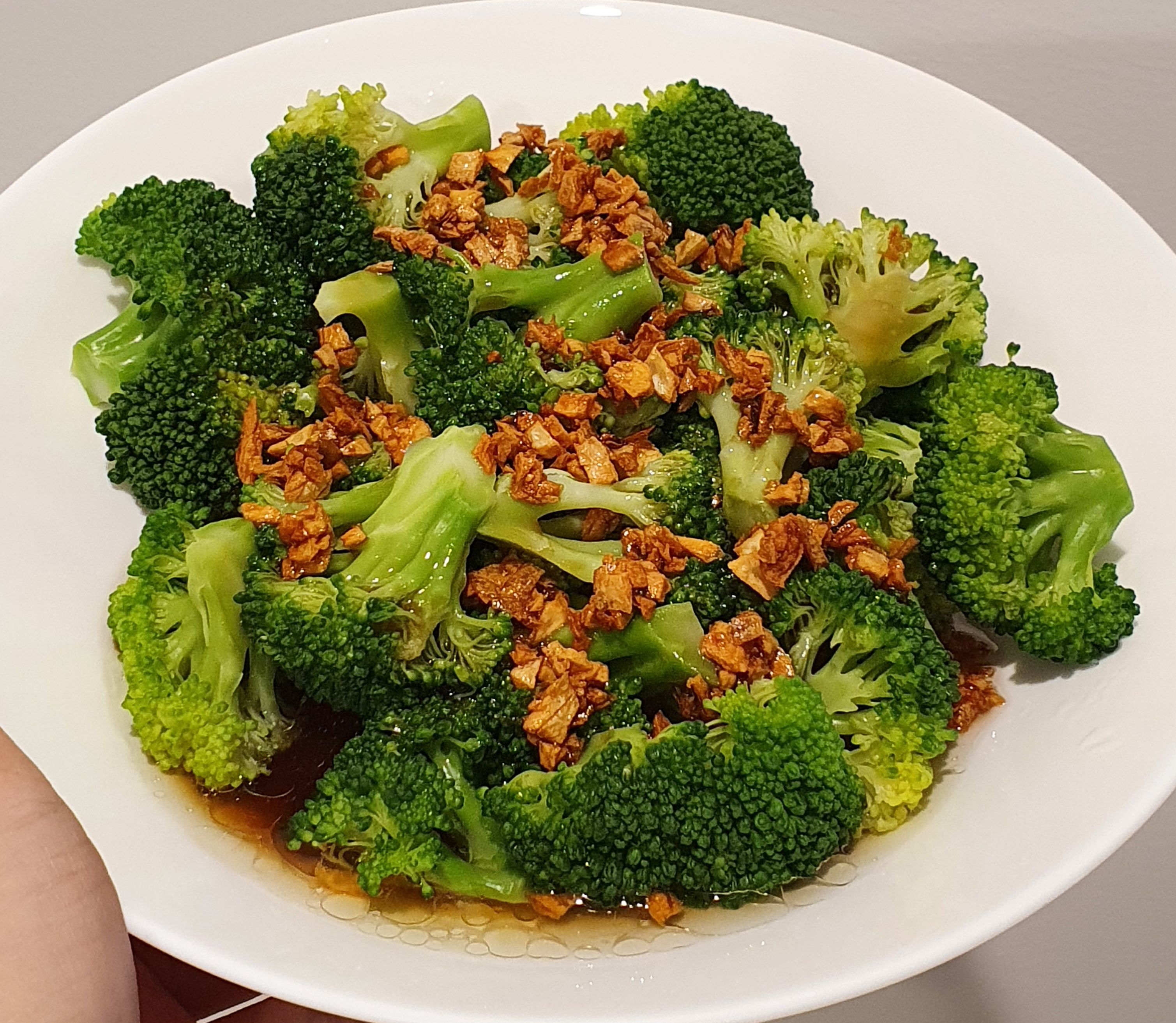 Toasted garlic broccoli | bunch