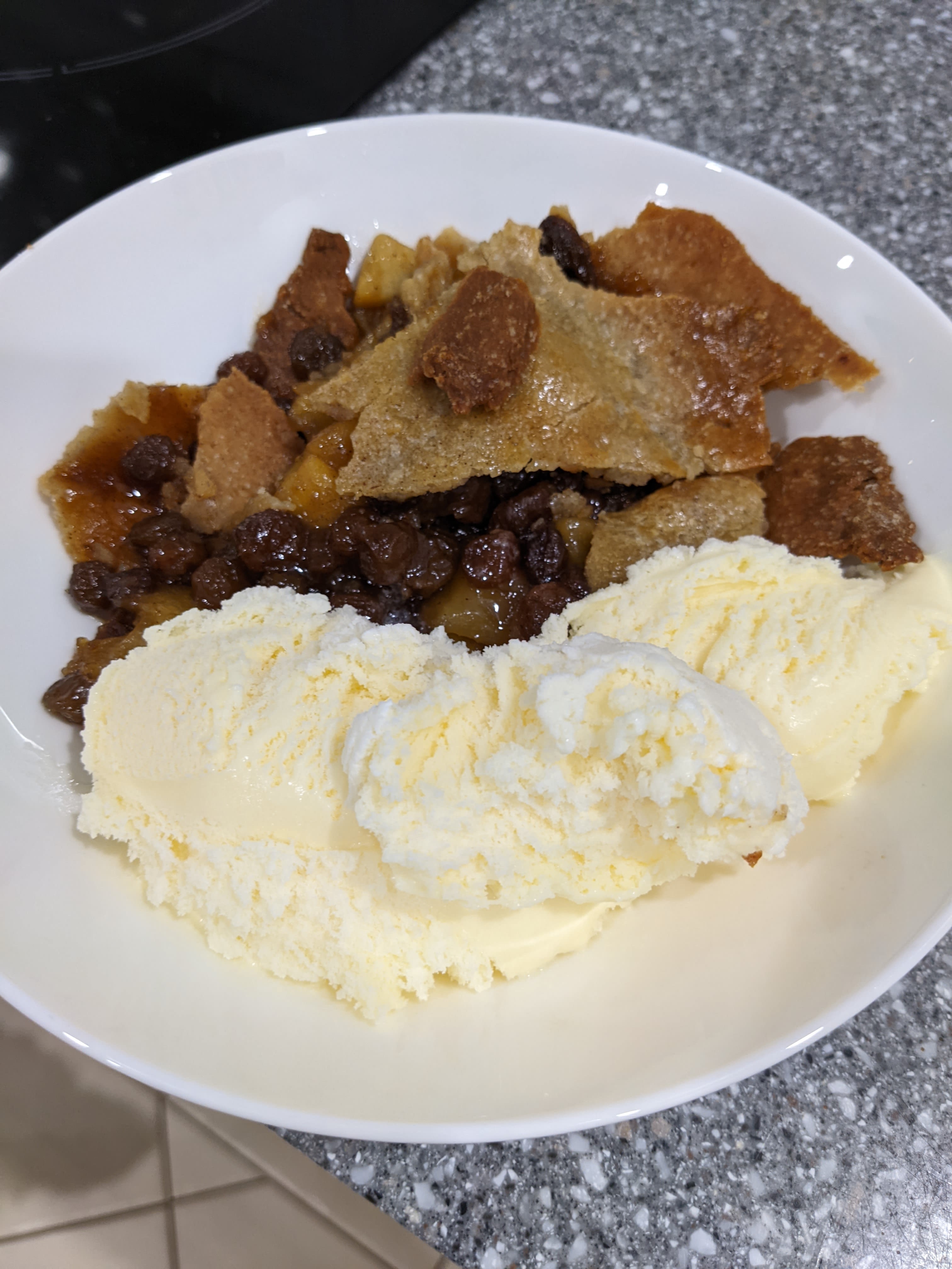 Spiced apple pie | bunch